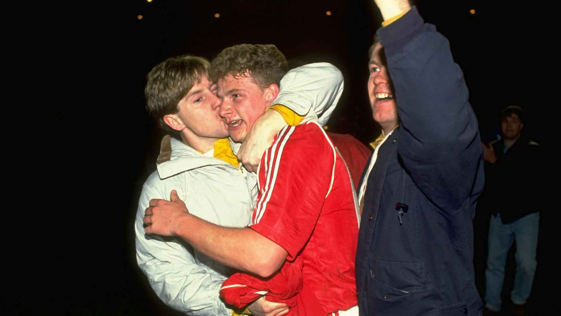 Opinion: Mark Robins holds special place in United fans' hearts ...