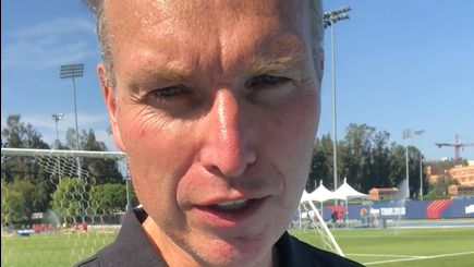 MUTV presenter Stewart Gardner discusses interviewing Lee Grant on day ...