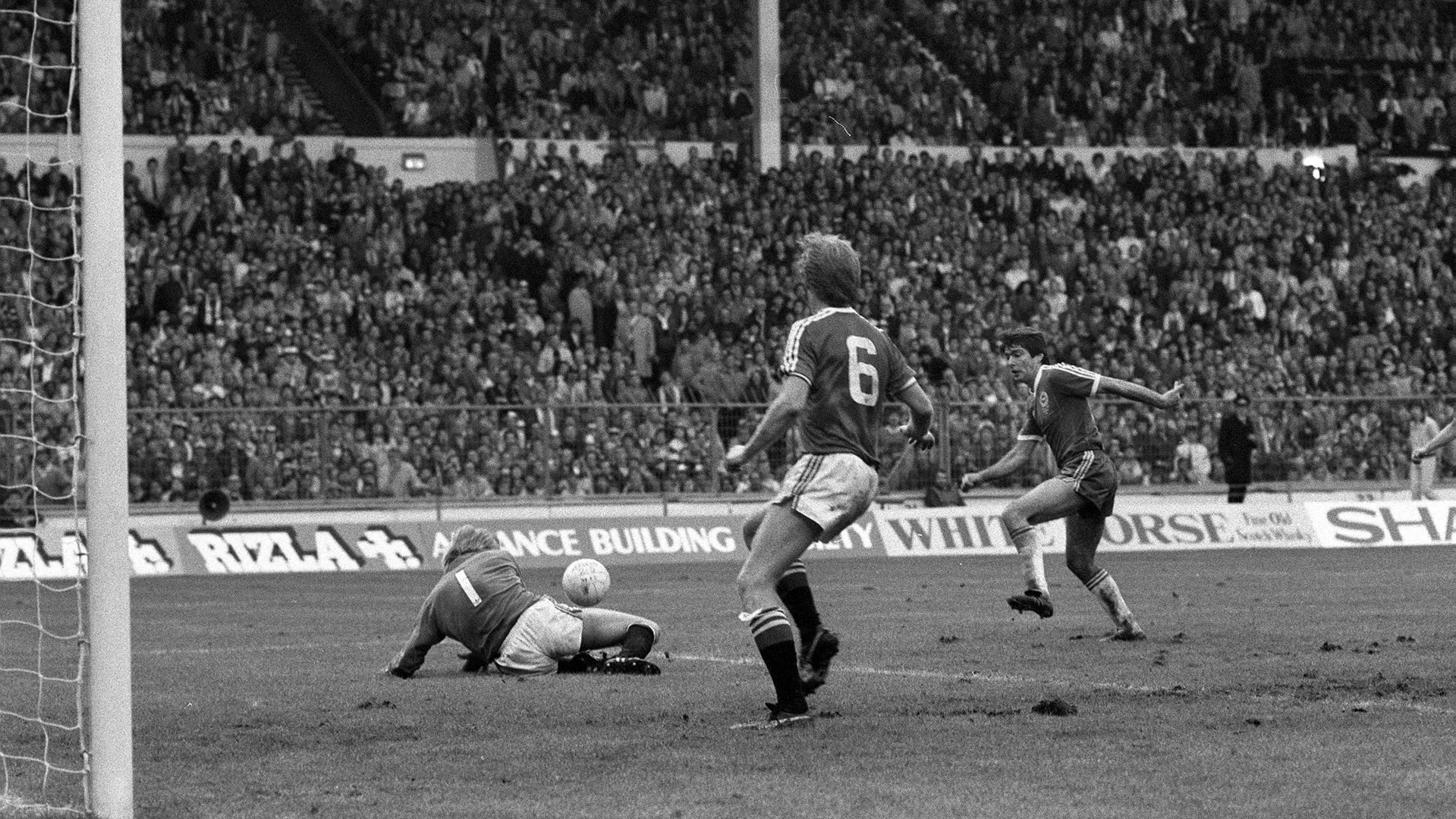 Gary Bailey's Instagram, Twitter & Facebook on IDCrawl