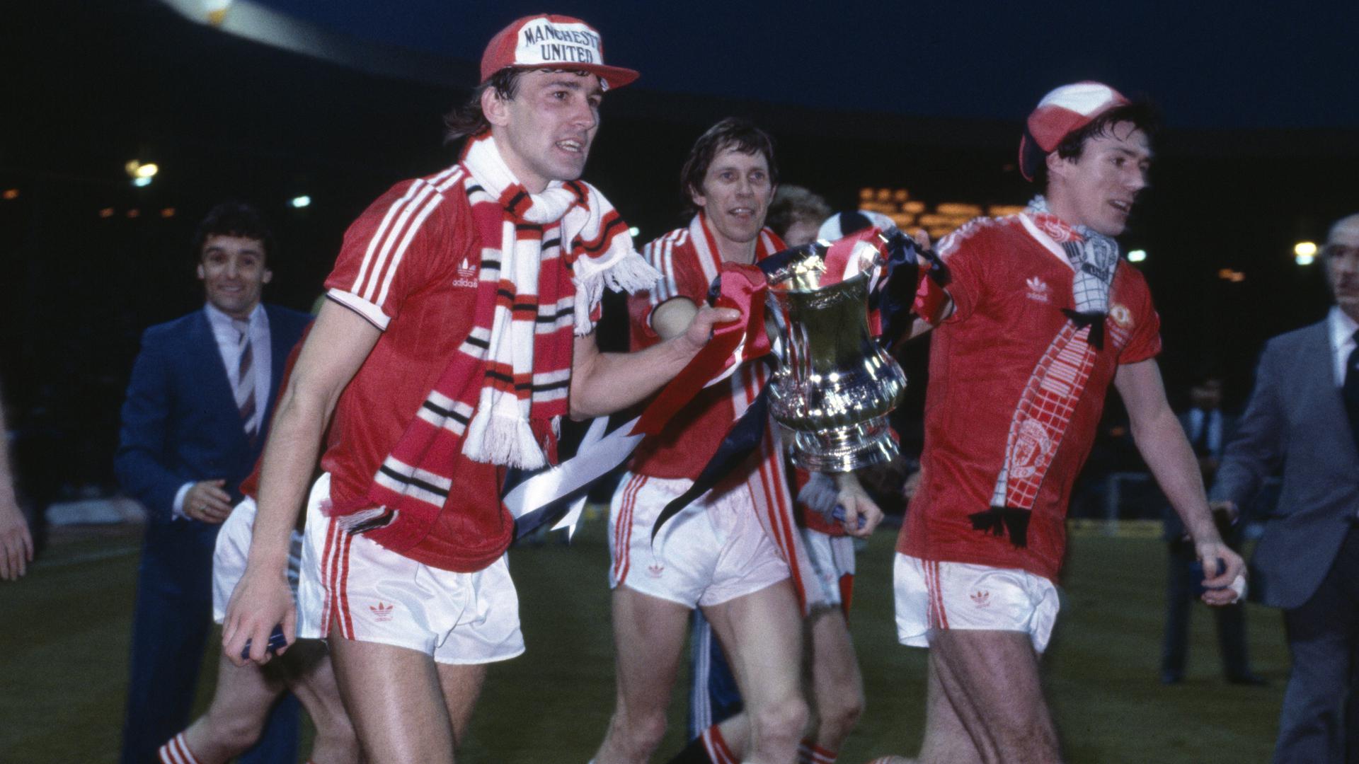 Goal of the Day: Robson v Brighton | Manchester United