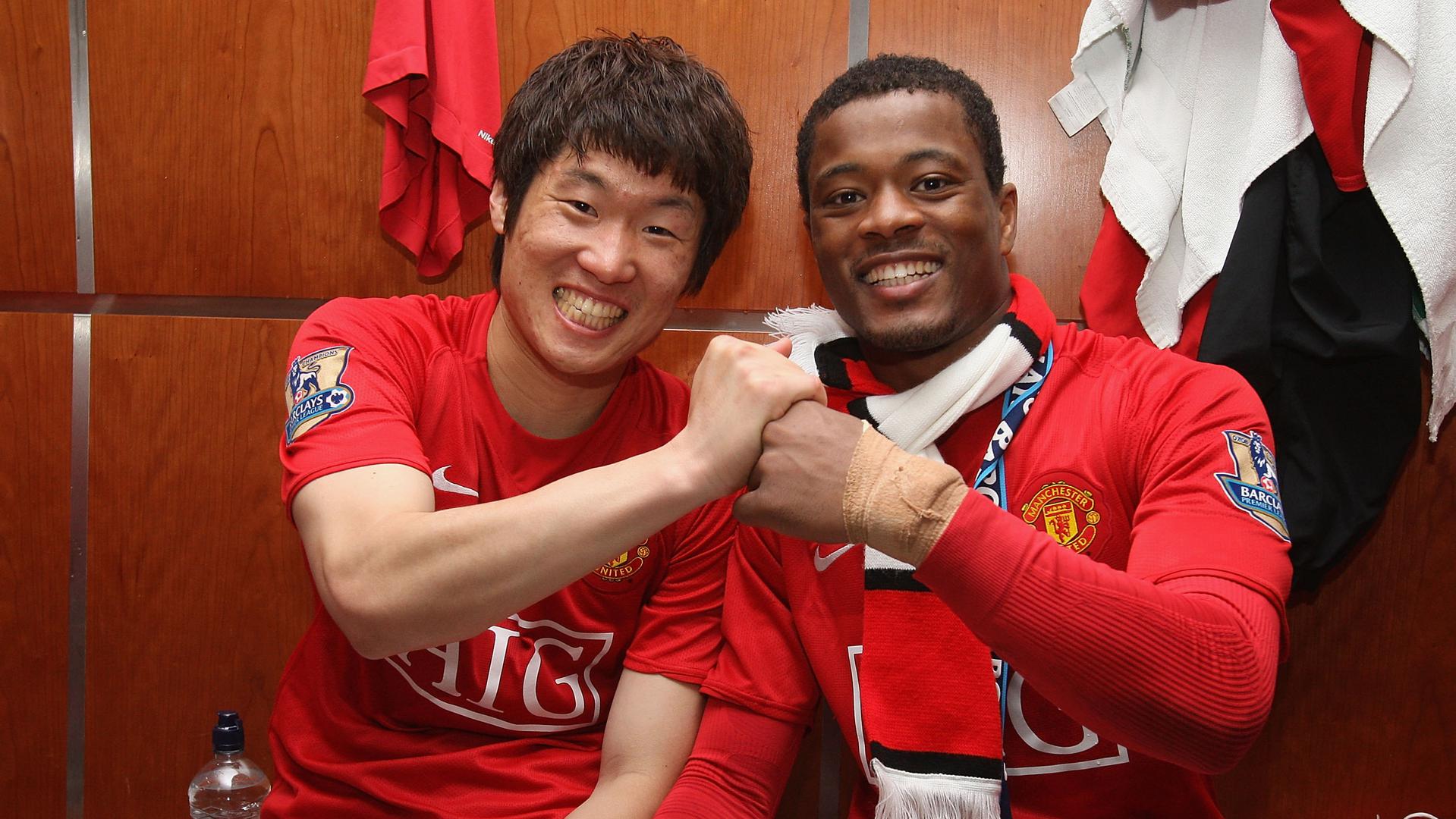 The beautiful friendship of Patrice Evra and Ji sung Park | Manchester ...