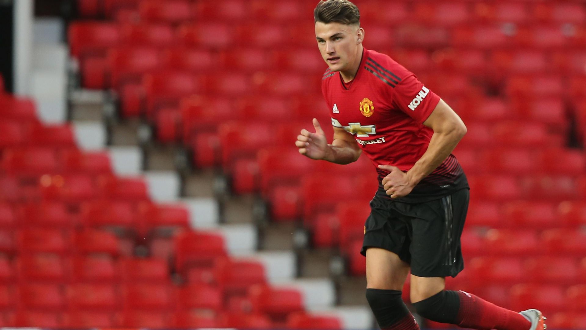 Regan Poole rejoins Newport County on loan for season | Manchester United