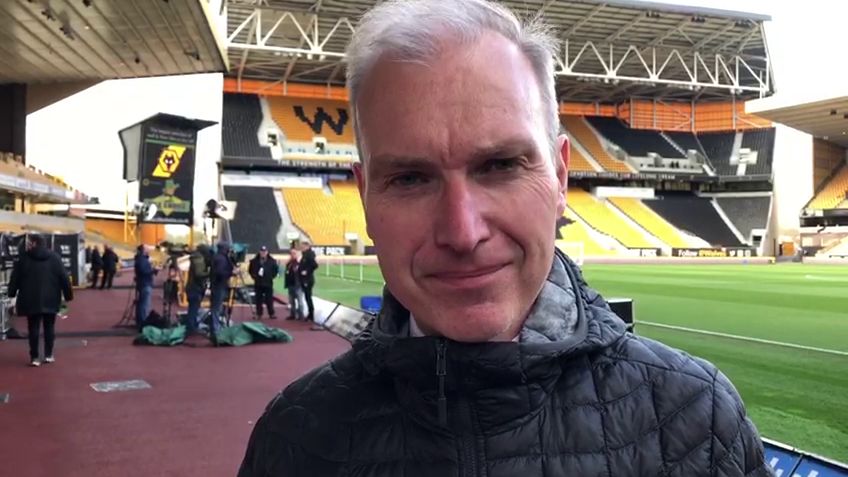 Reaction to Luke Shaw March Player of the Month win Mark Froggatt ...