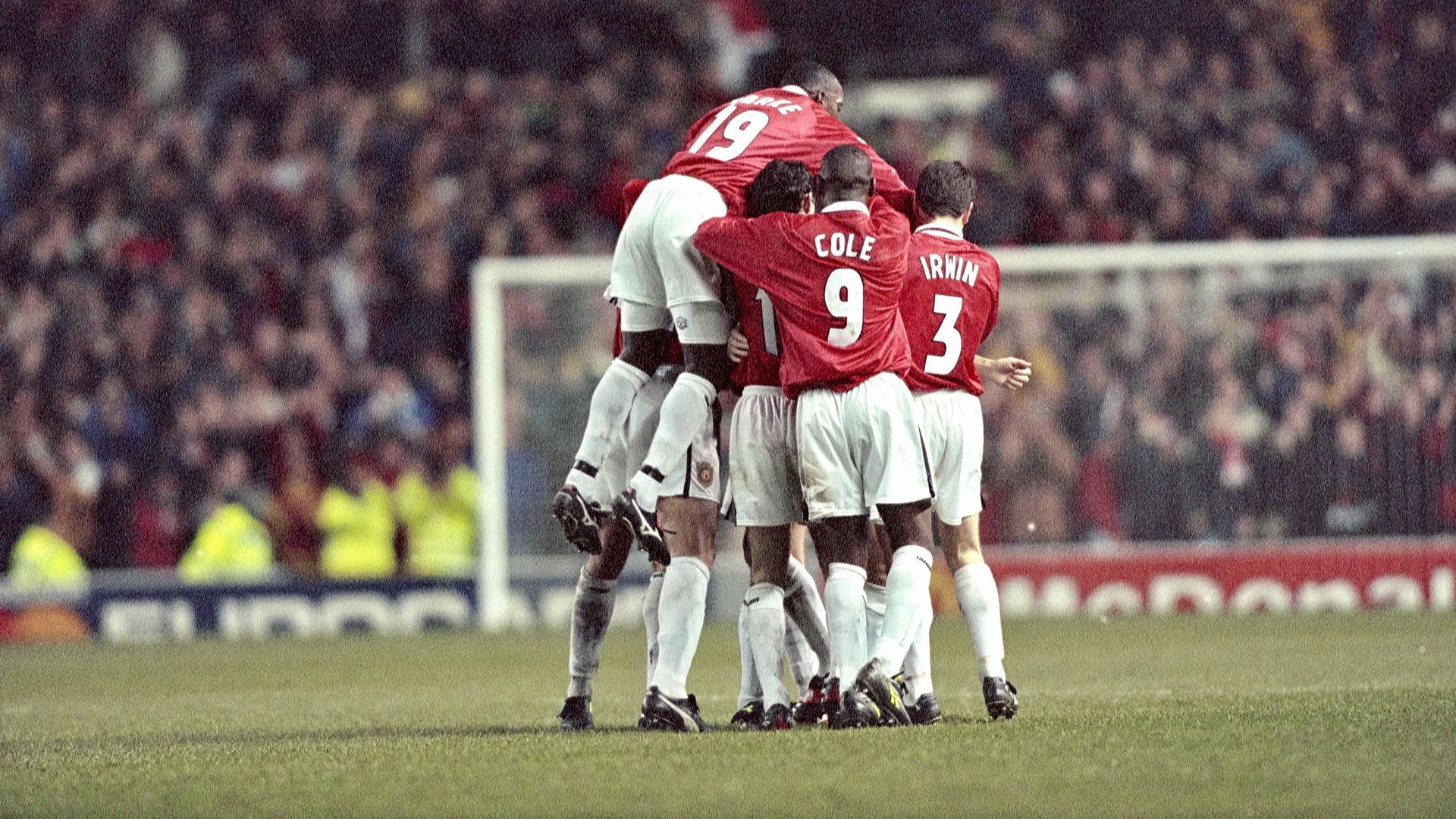 Gallery of images as Manchester United drew 1-1 with Bayern Munich in ...