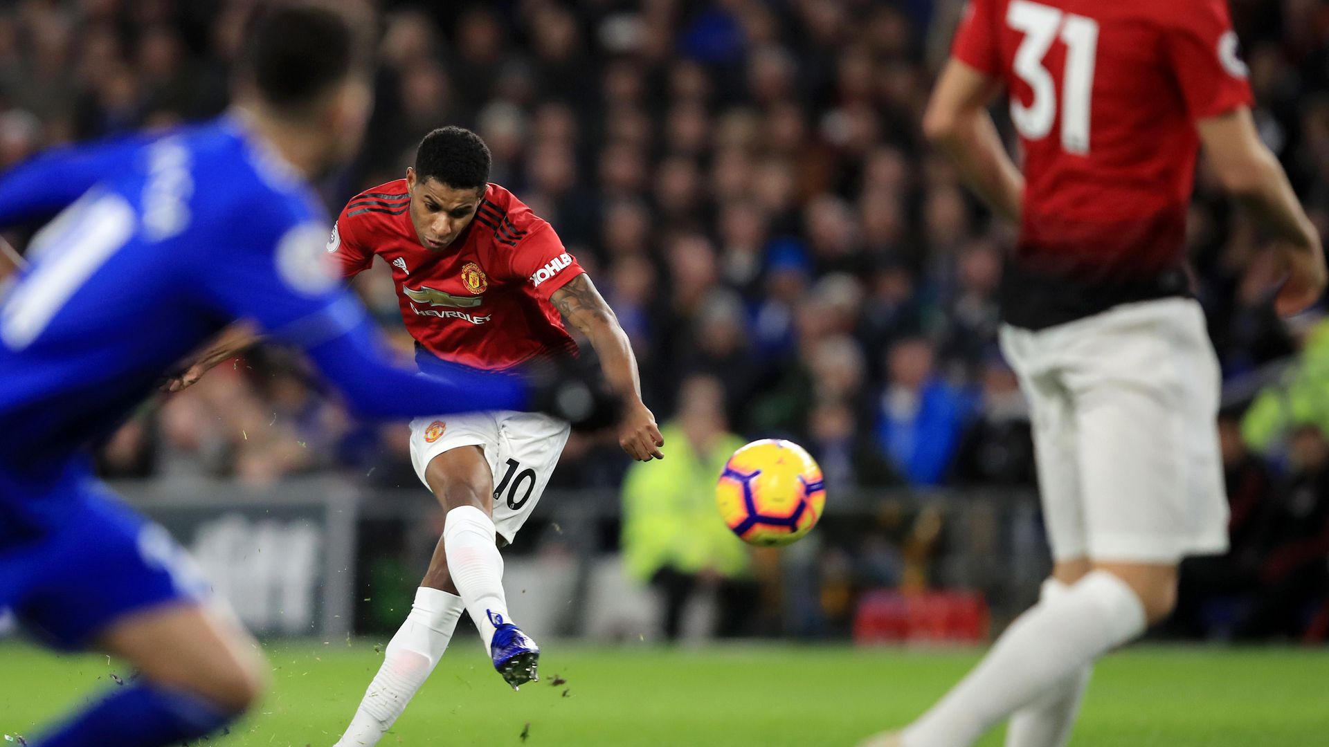 Marcus Rashford free-kick against Cardiff | Manchester United