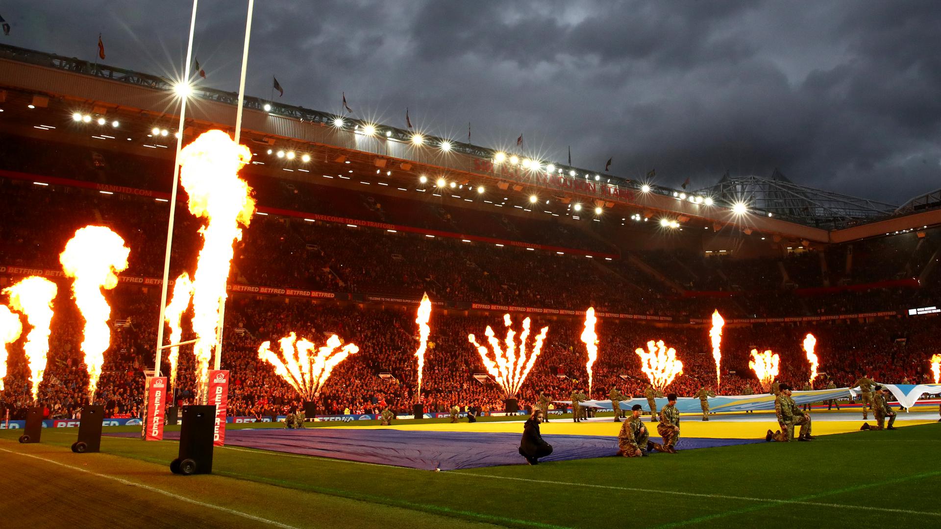 Gallery of Old Trafford images from rugby league Super League Grand ...