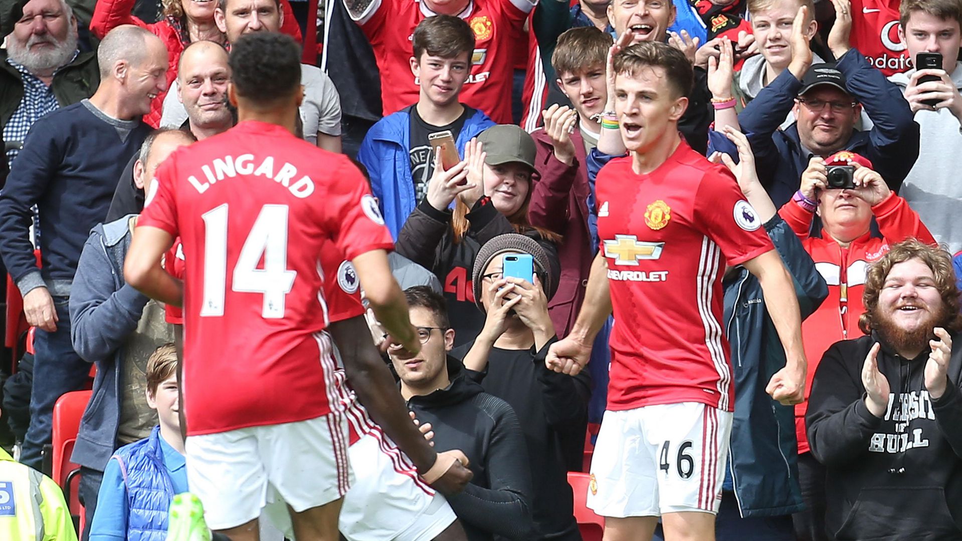 6 June Goal of the Day Harrop v Palace | Manchester United