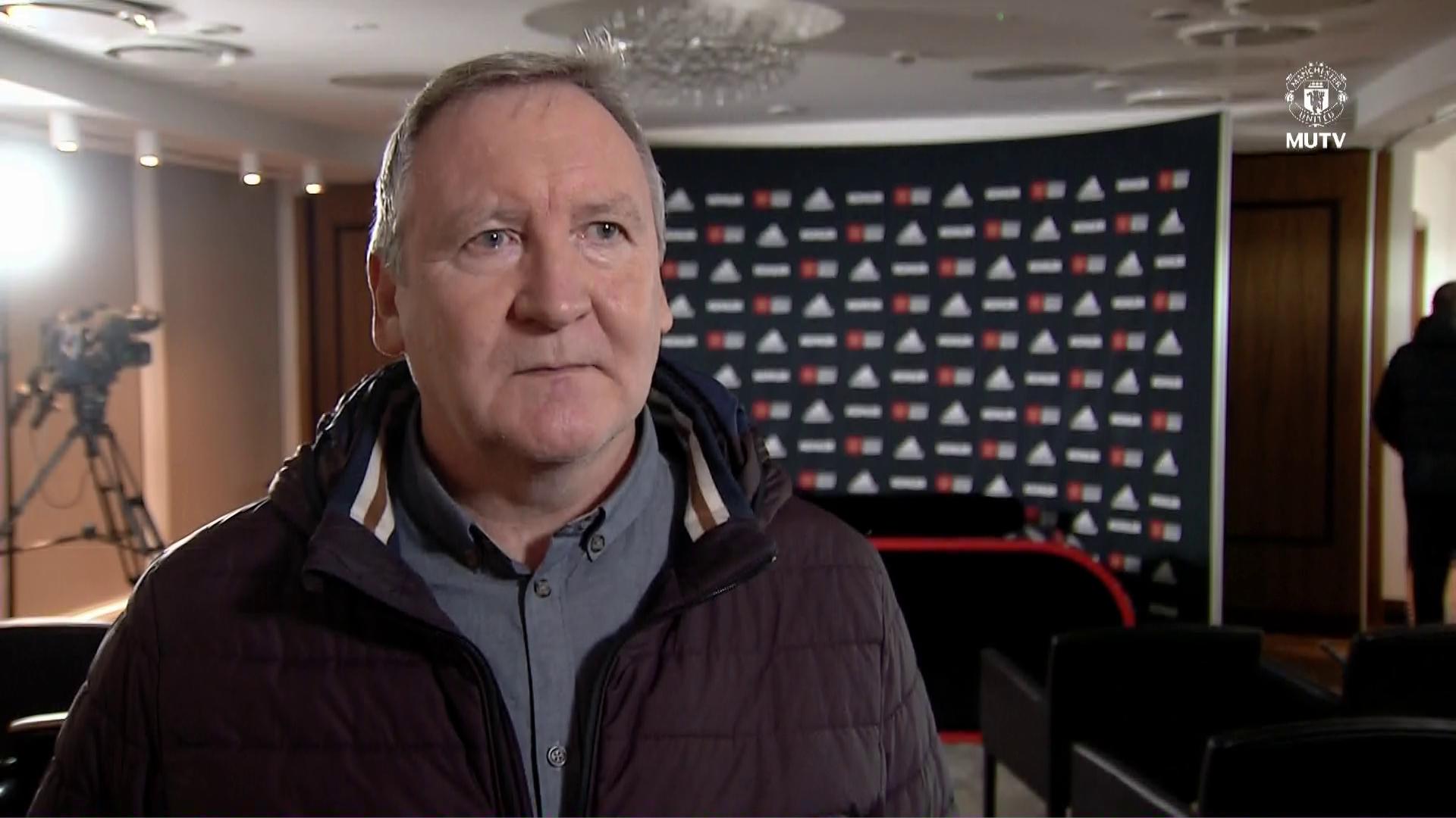 Steve Bates reacts to Solskjaer press conference | Manchester United