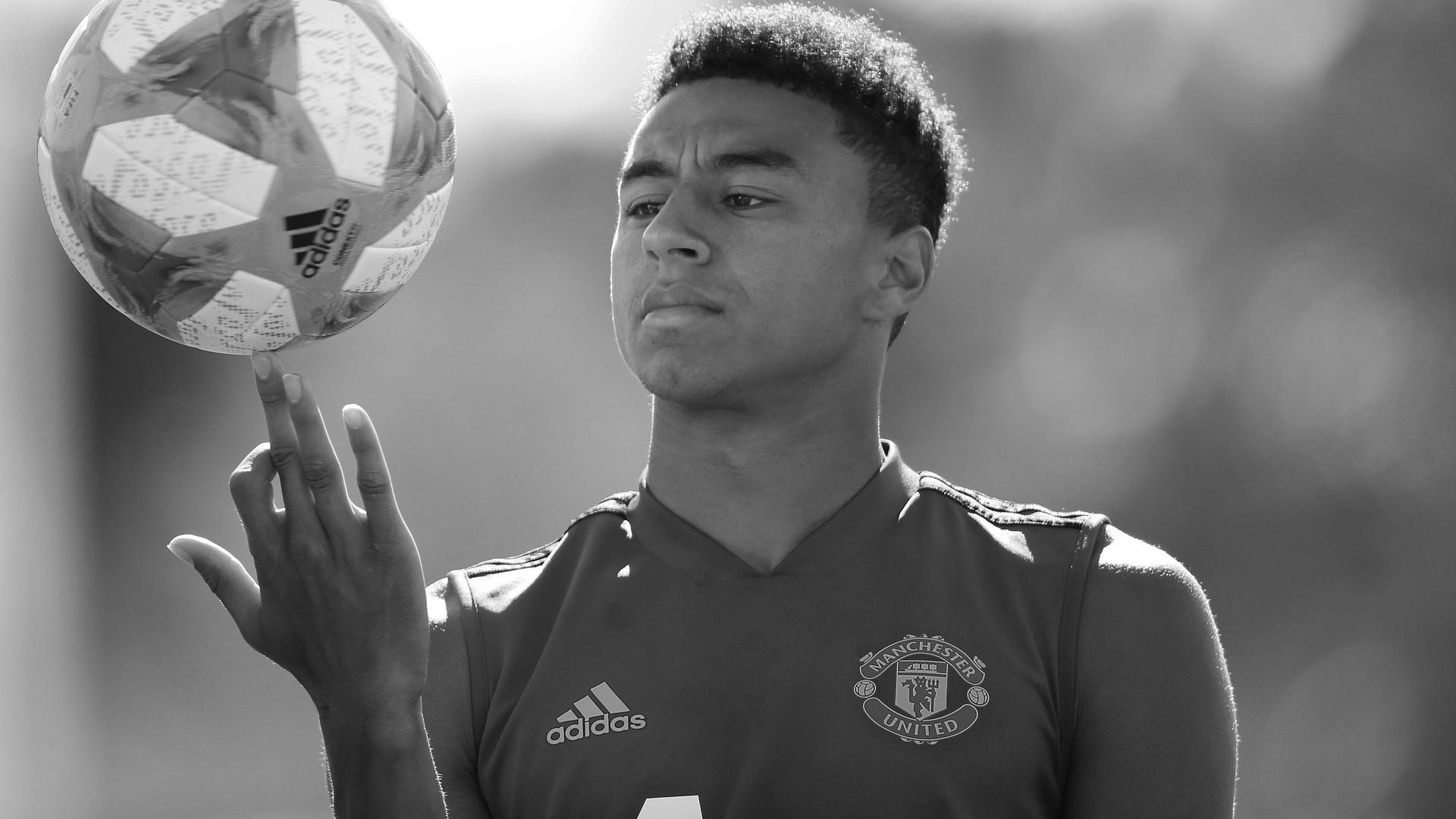 Man UTD Podcast: Lingard and McTominay on Pogba and Ronaldo ...