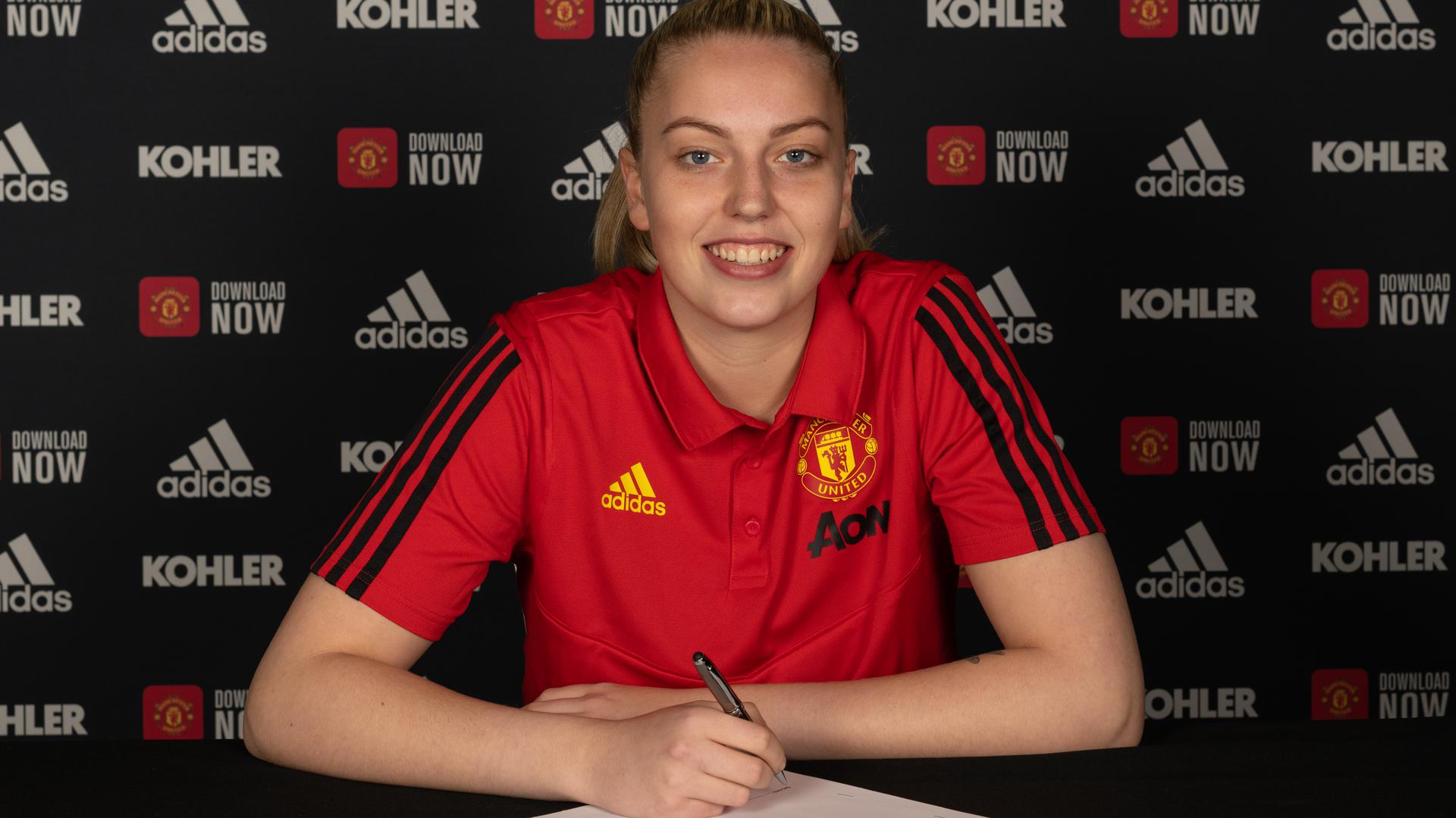 Emily Ramsey signs new deal with United Women | Manchester United