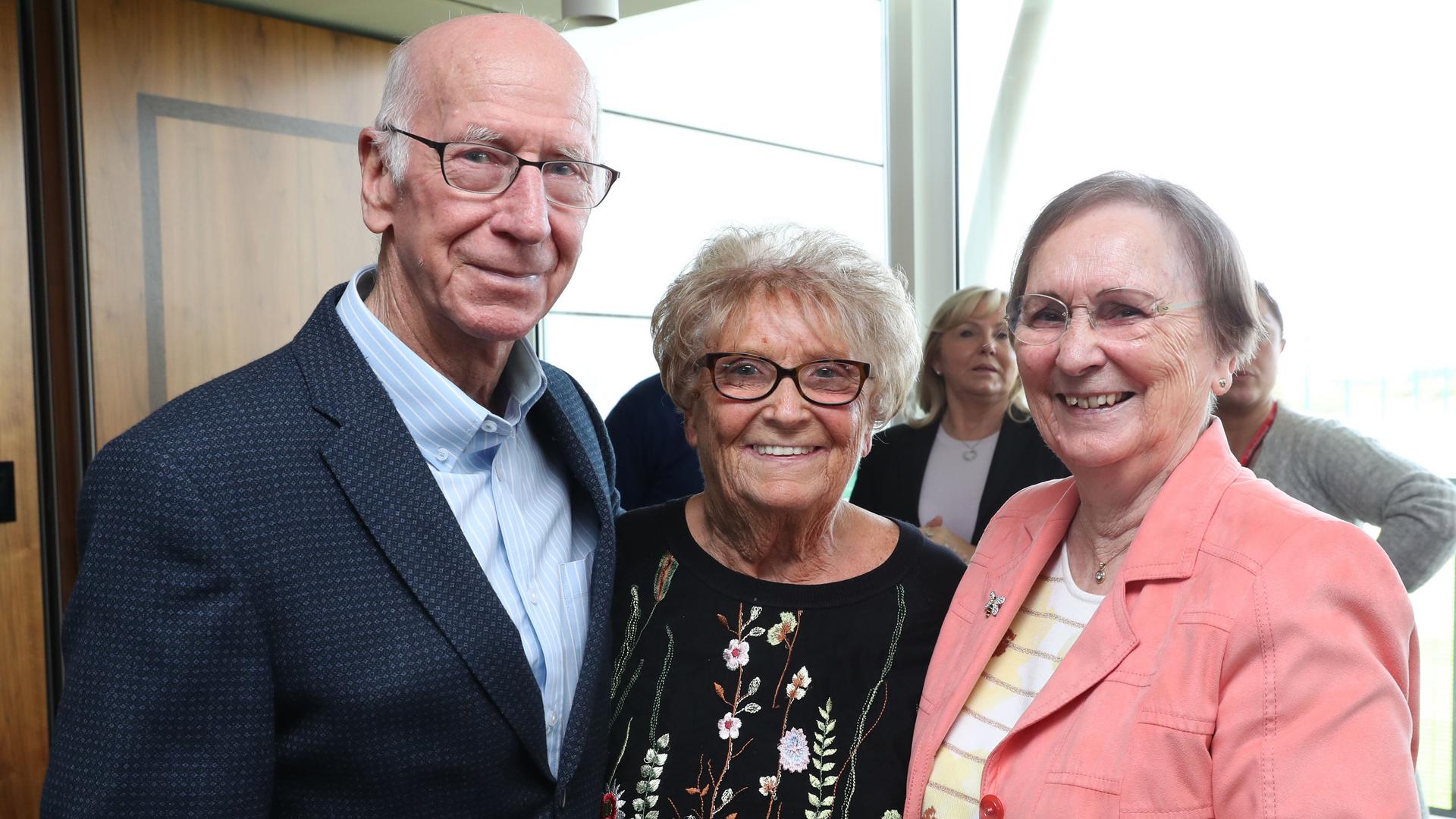 Man Utd's long-serving Kath Phipps recognised with award | Manchester ...