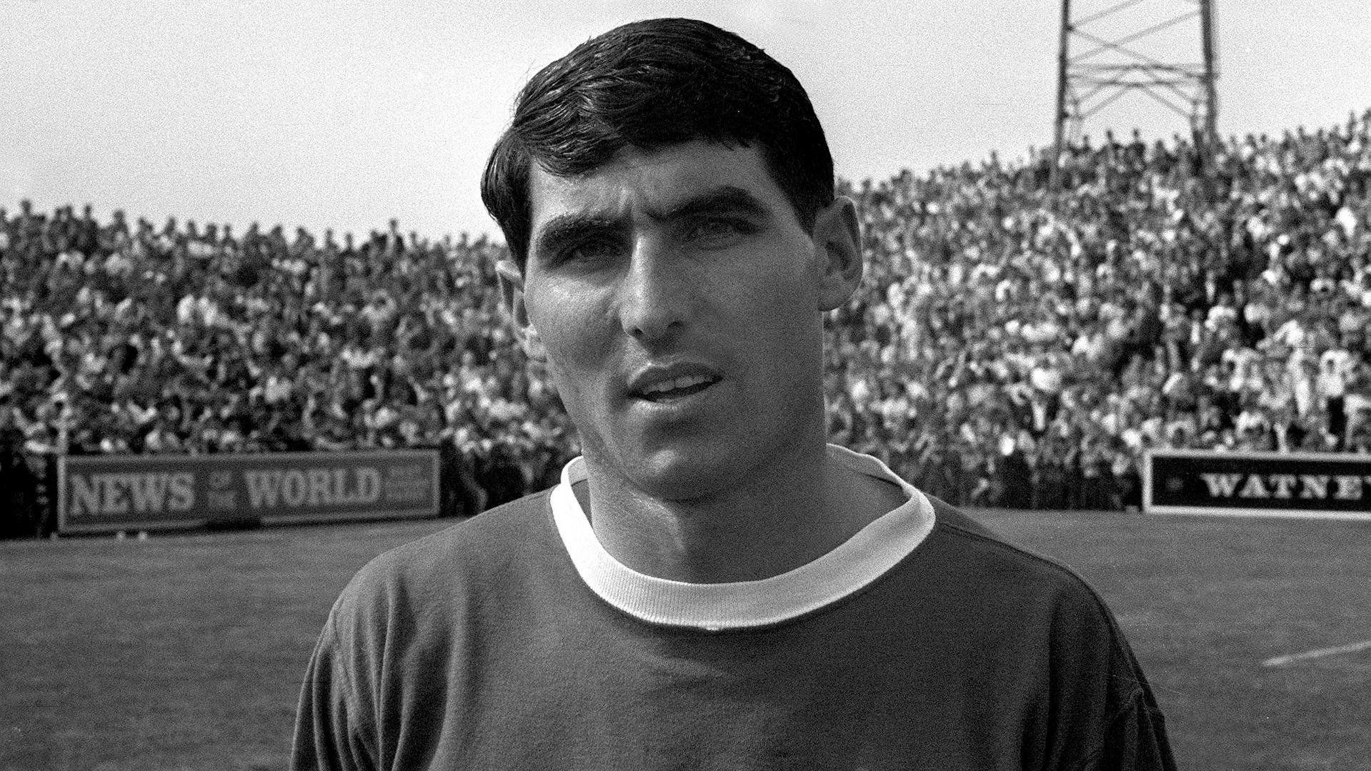 레전드 토니 던 별세 : 고인의 명복을 빕니다 | 공식 맨체스터 유나이티드 웹사이트