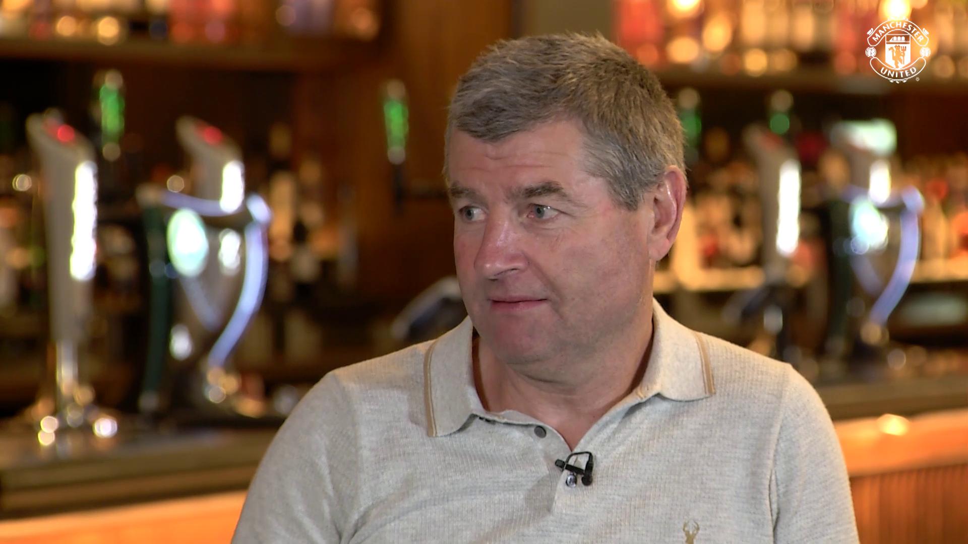 Legends Tonight Denis Irwin on his 1999 red card against Liverpool ...