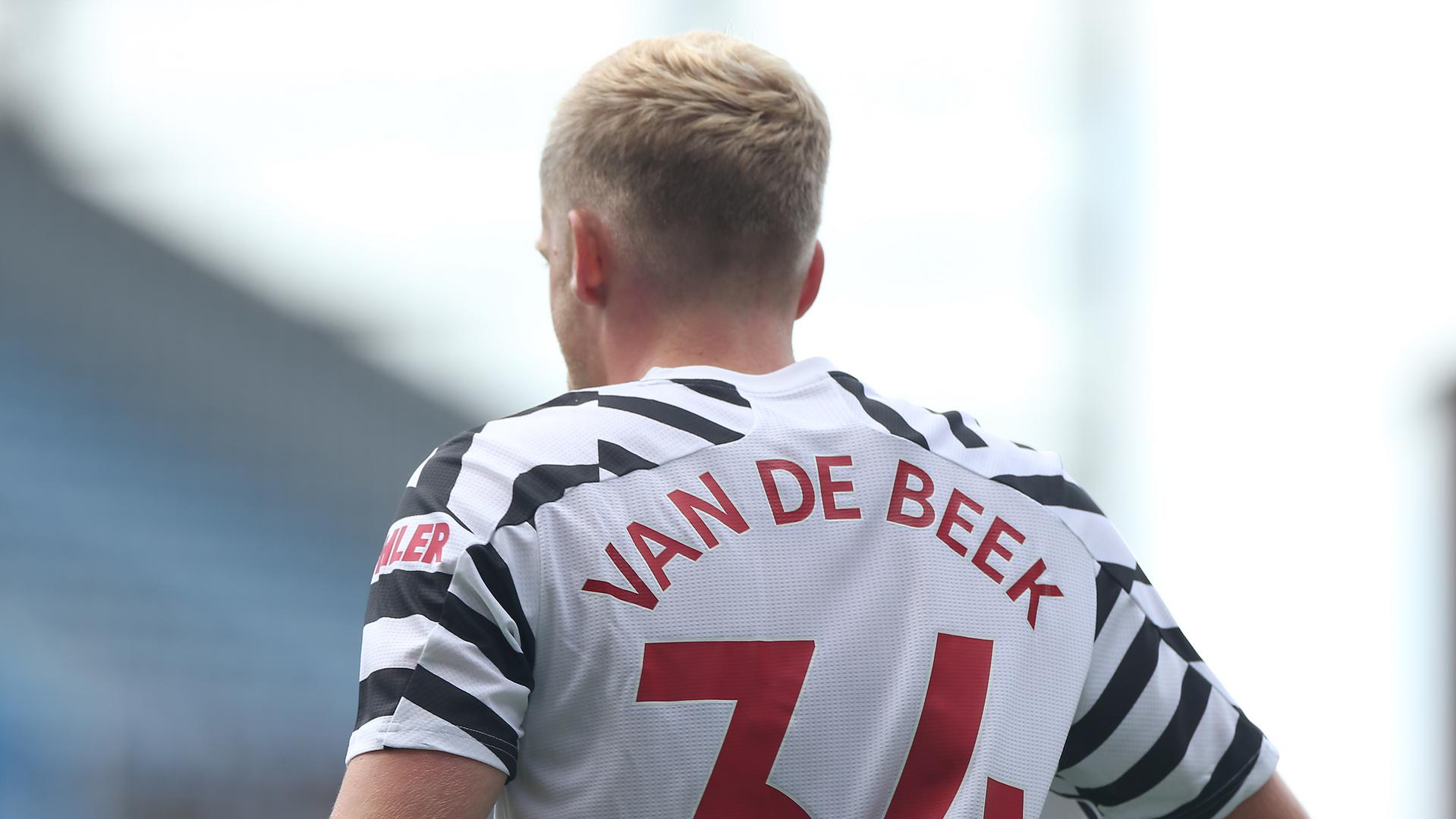 MUTV Group Chat featuring Chris Casper on Monday 14 August 2020 ...