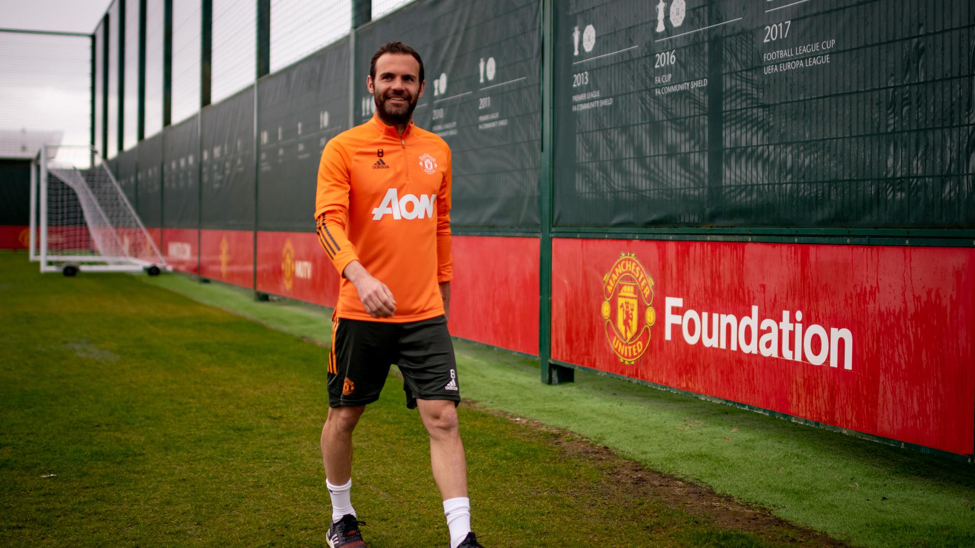 Is Juan Mata the nicest guy in football? | Manchester United