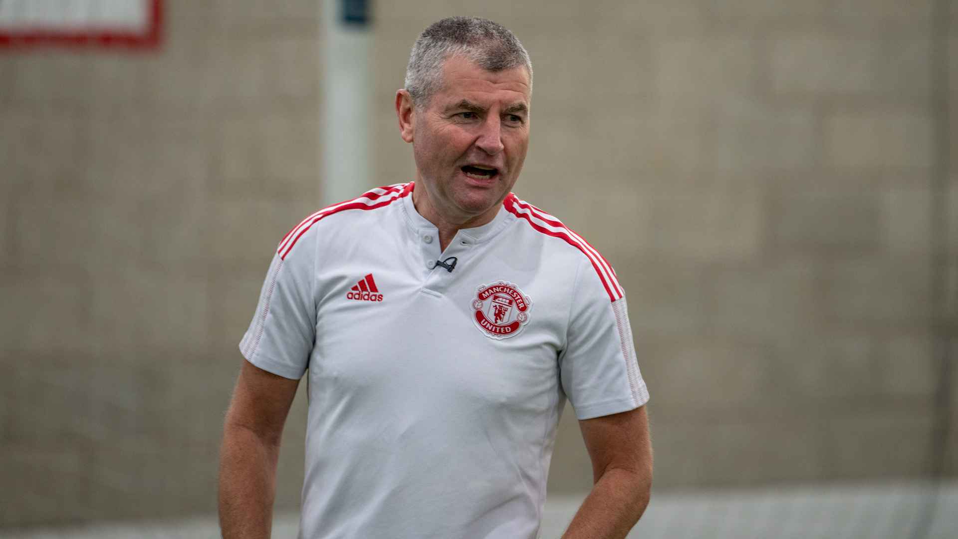 Denis Irwin interview before Villarreal v Man Utd on 23 Nov 2021 ...