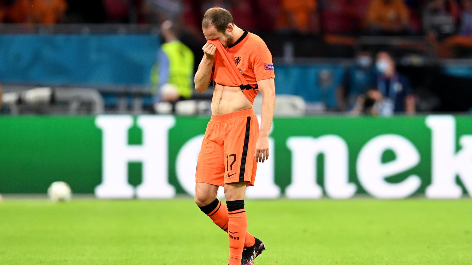 Former Man Utd player Daley Blind reacts to Christian Eriksen incident ... Former Man Utd player Daley Blind reacts to Christian Eriksen incident ...