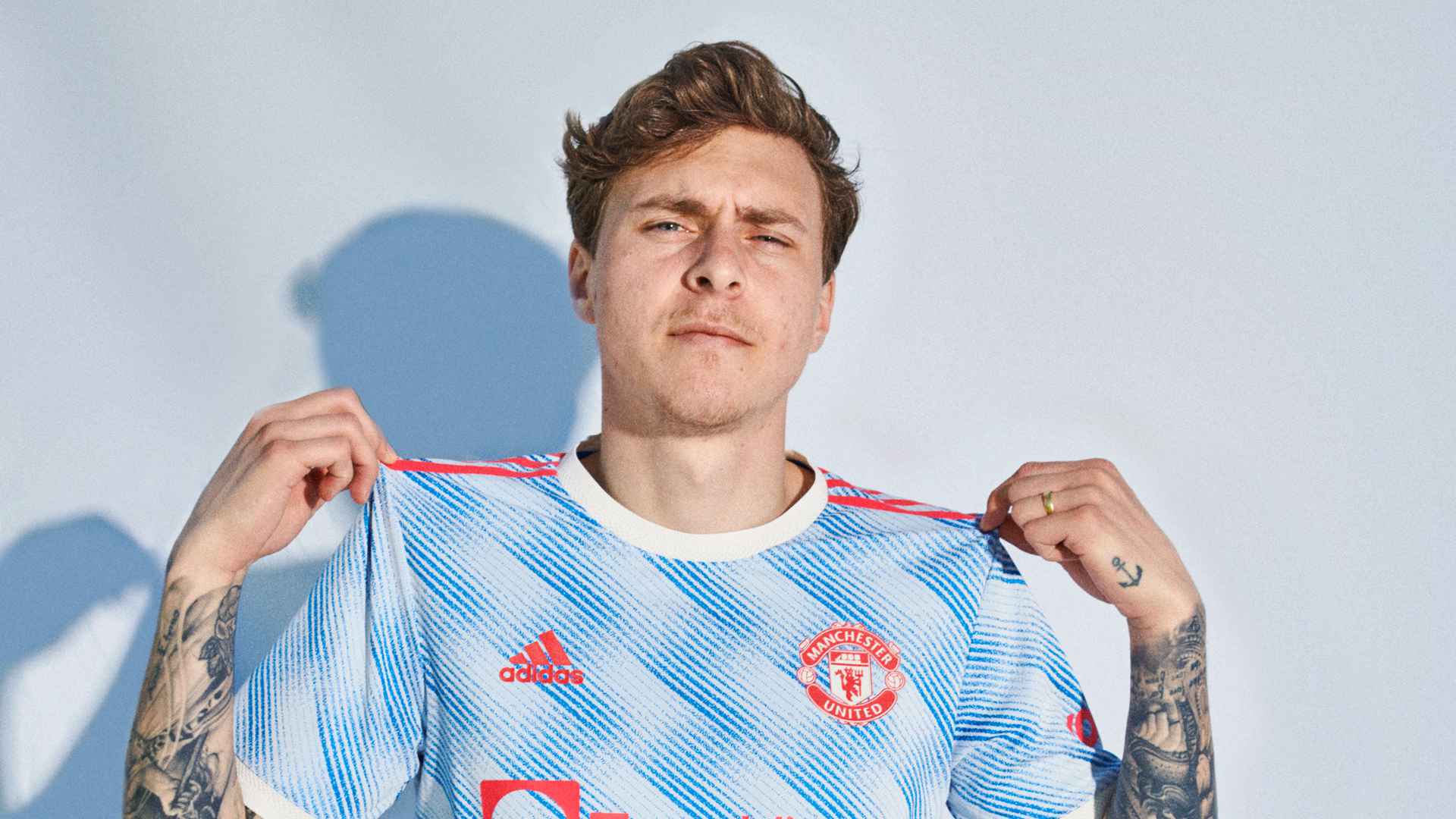 Victor Lindelof looks forward to fifth season at Man Utd | Manchester ...