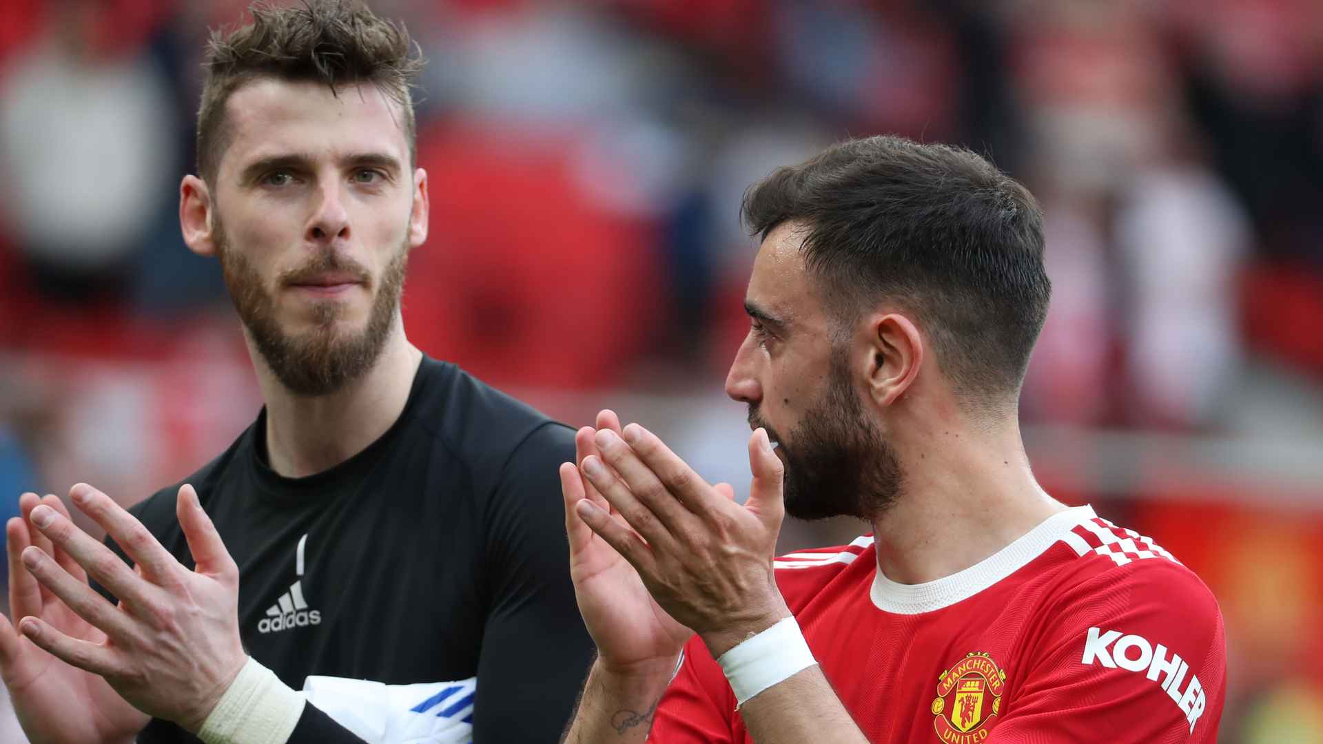 David De Gea reacts to Man Utd 3 Norwich 2 in Premier League 16 April ...