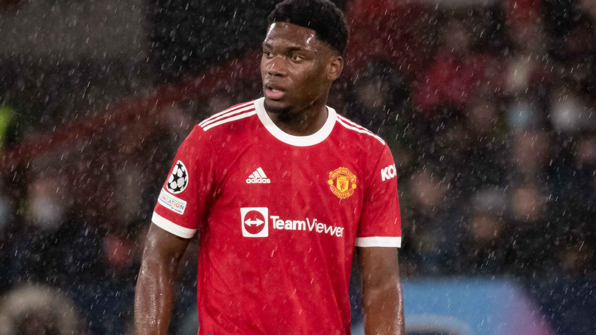 Mengi's masterful block v Young Boys | Manchester United