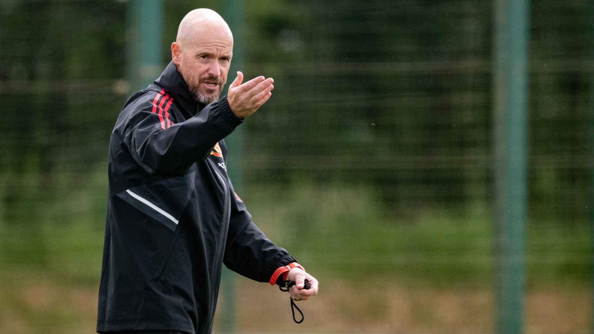 Man Utd video | Highlights of Ten Hag's first training session as ...