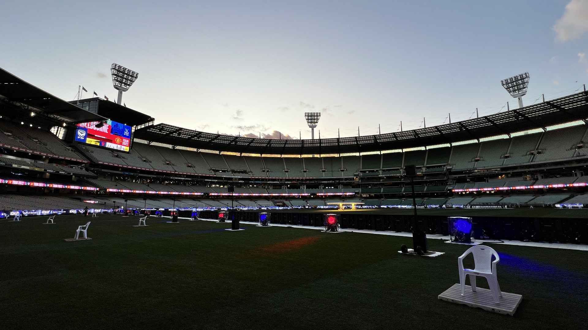 New Man Utd away shirt in Utd app at the MCG | Manchester United