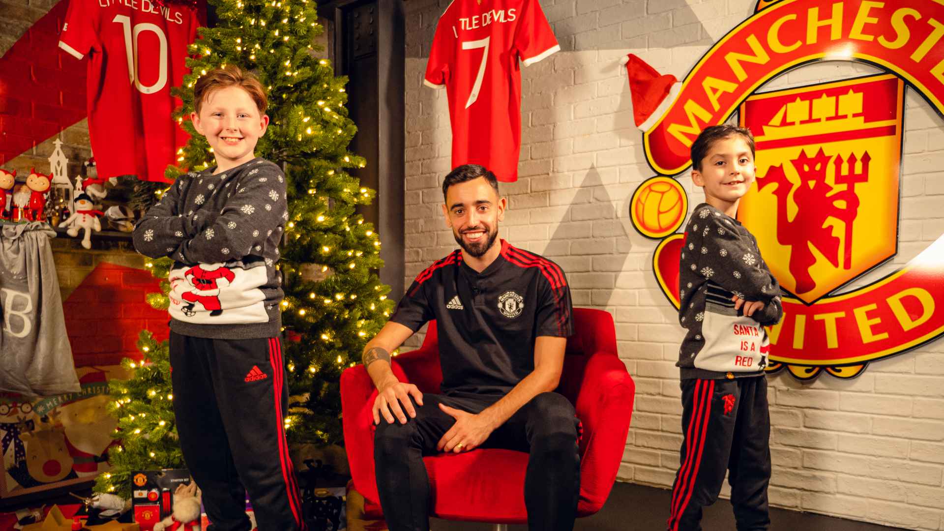 Little Devils Christmas Special with Bruno Fernandes | December 2021 ...