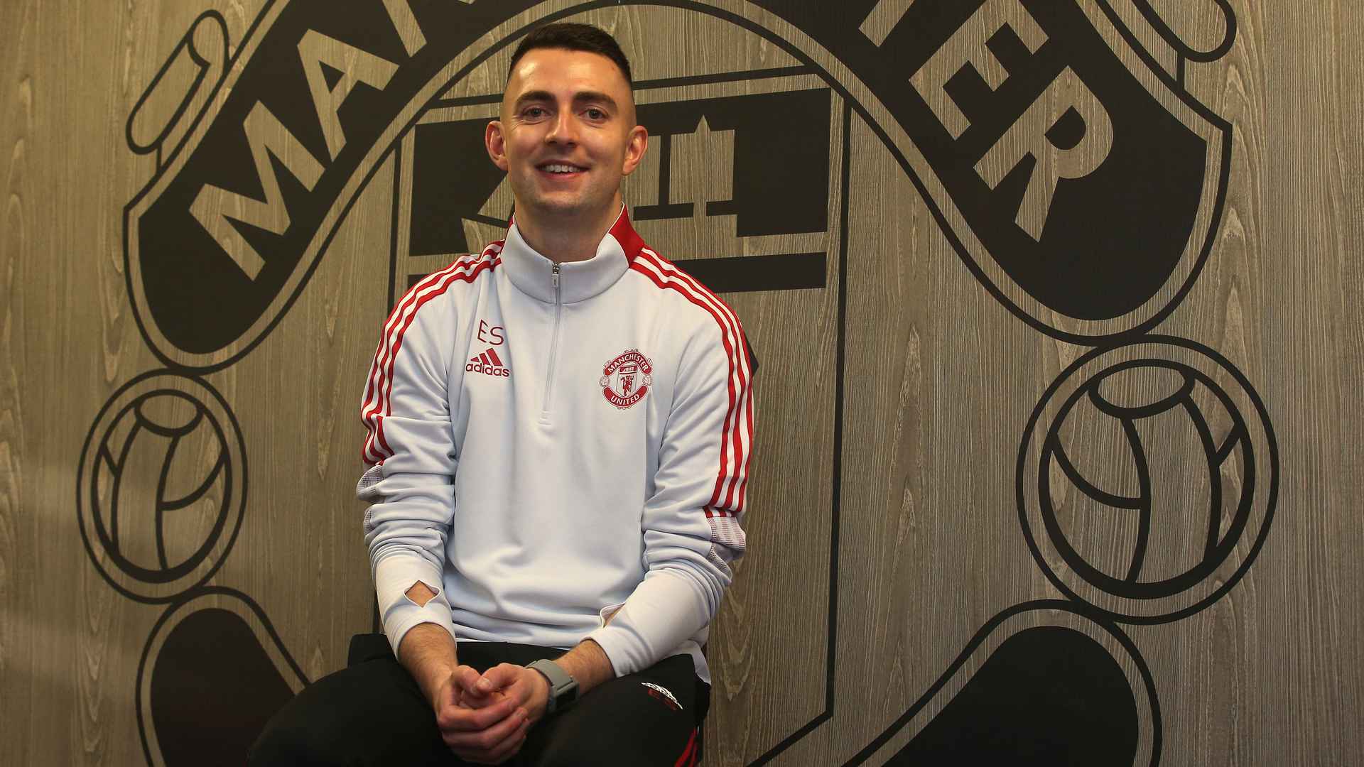 Rangnick drafts in Ewan Sharp to join coaching team | Manchester United