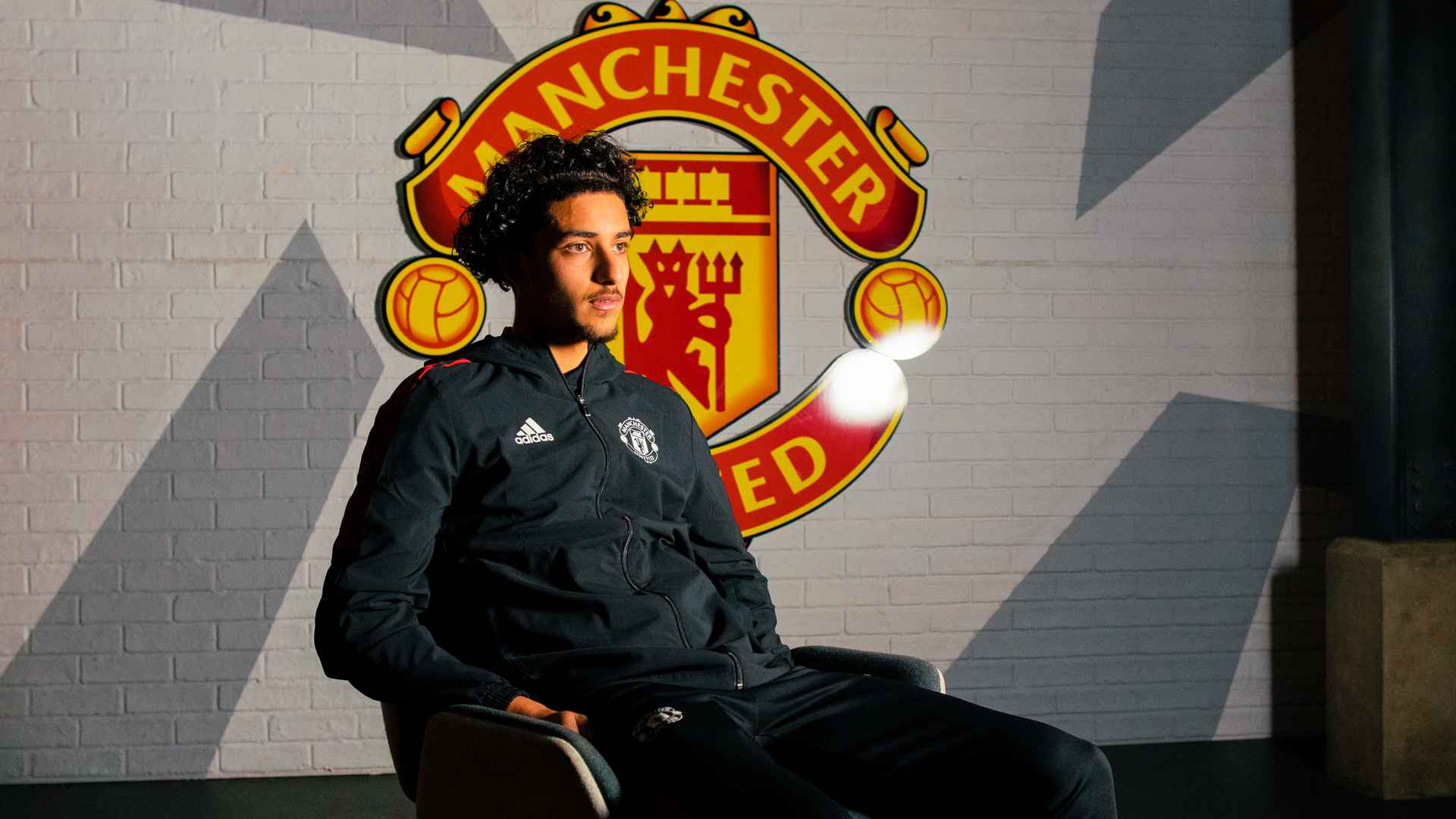 Full interview with Zidane Iqbal on Iraq chance and United debut 26 ...