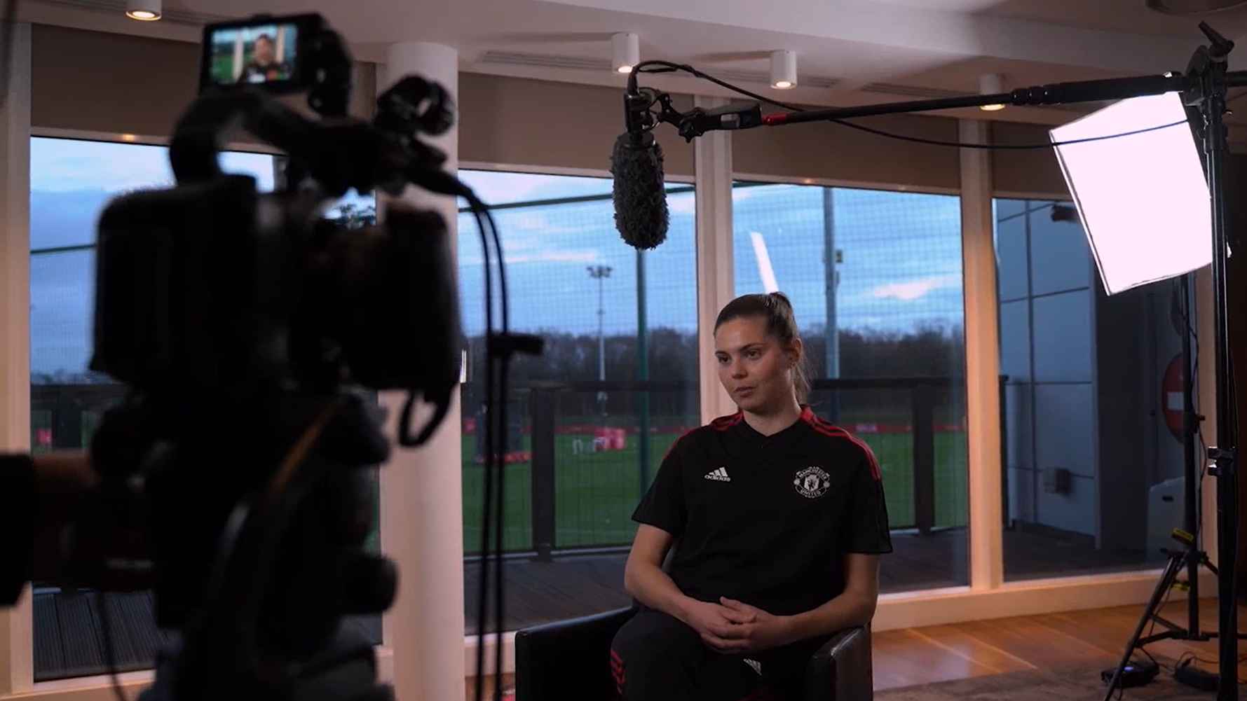 Signe Bruun first interview after signing for Manchester United Women ...