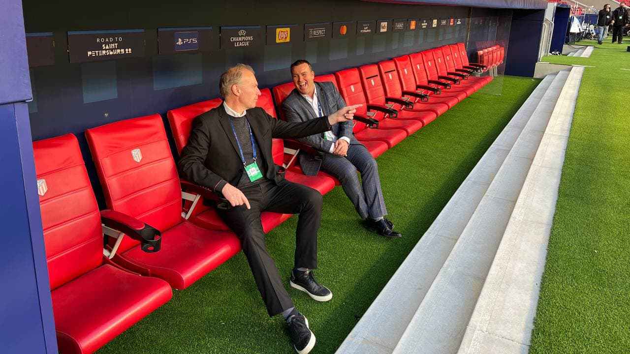 Stew Gardner and Ben Thornley in dugout at Wanda Metropolitano ...