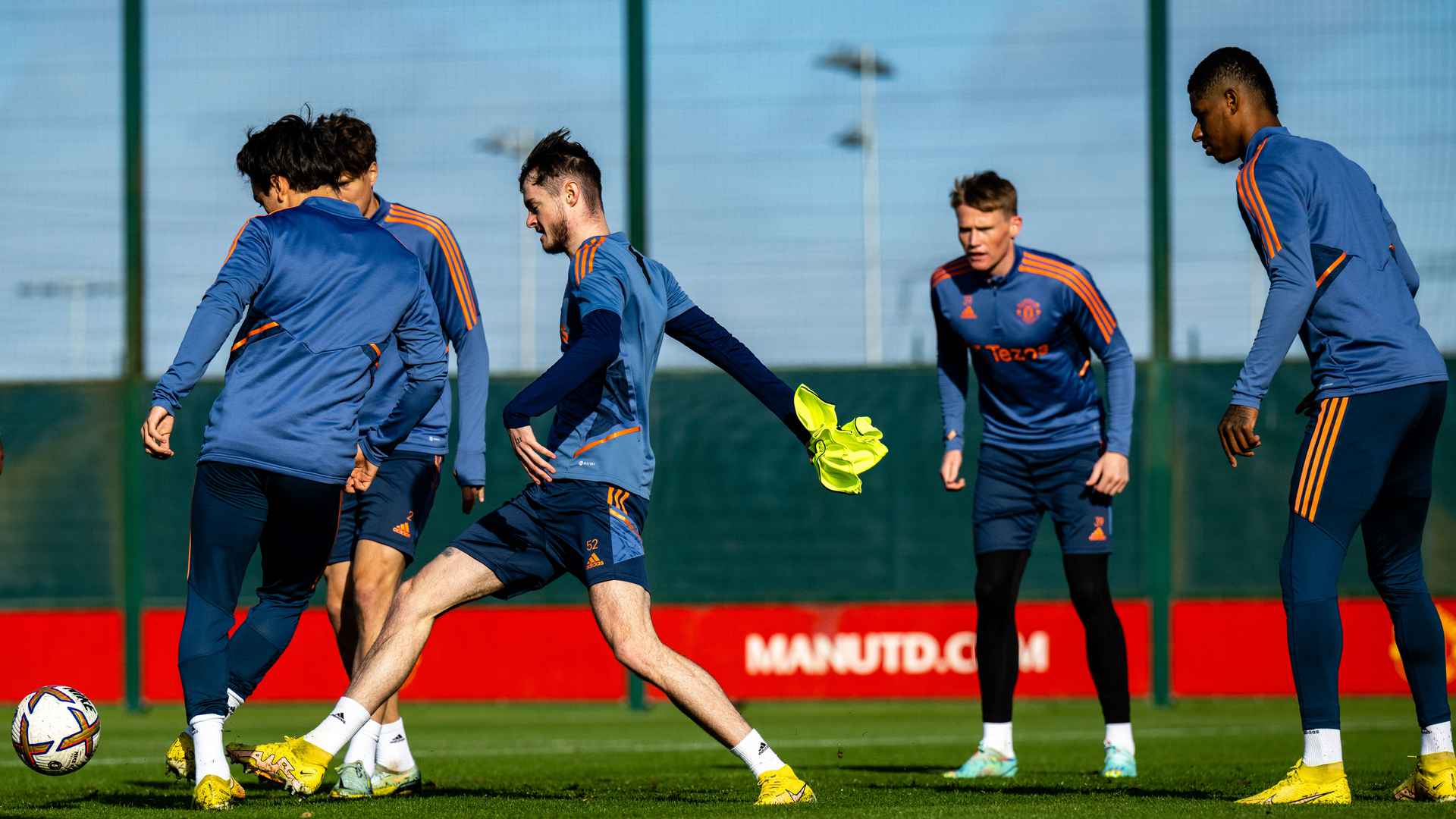 Man Utd first team training on 17 October 2022 | Manchester United