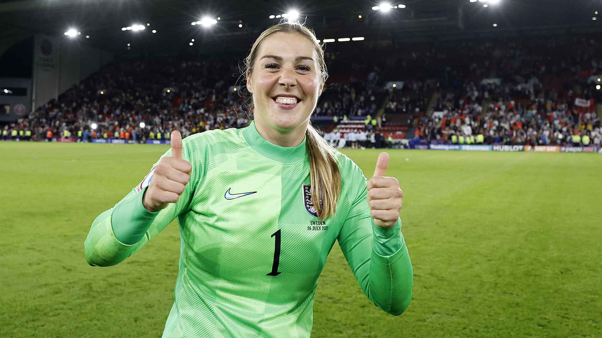 Euro 2022 | Man Utd's Mary Earps reacts to England win over Sweden ...