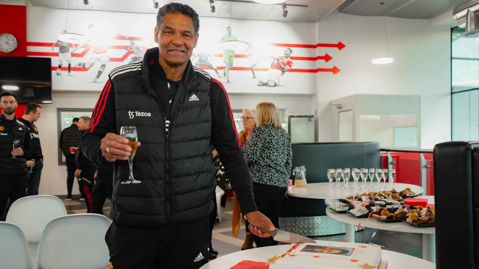 Gallery of 70th birthday celebration for Man Utd Academy programme ...