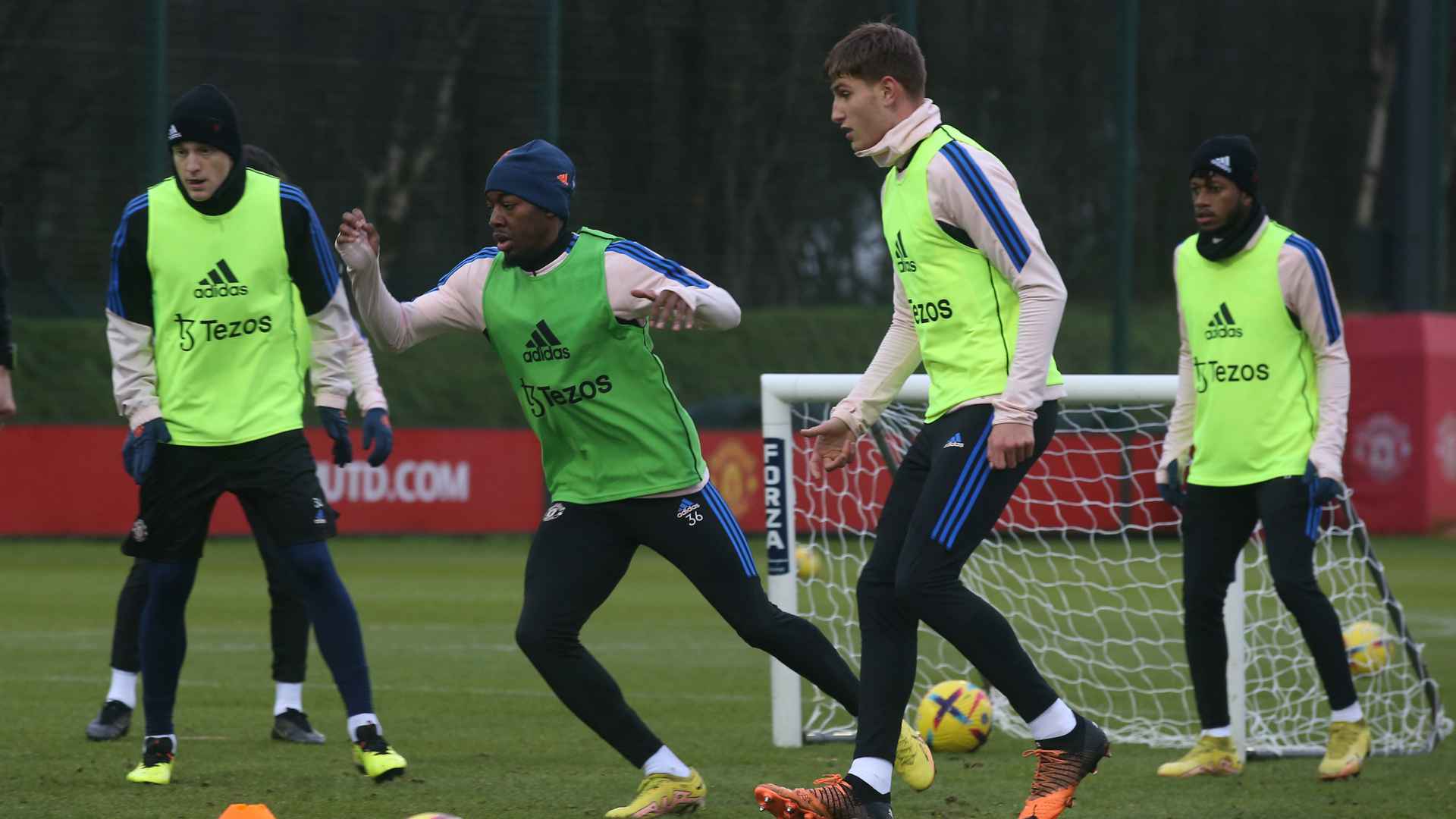 Training highlights: Keeping standards high | Manchester United