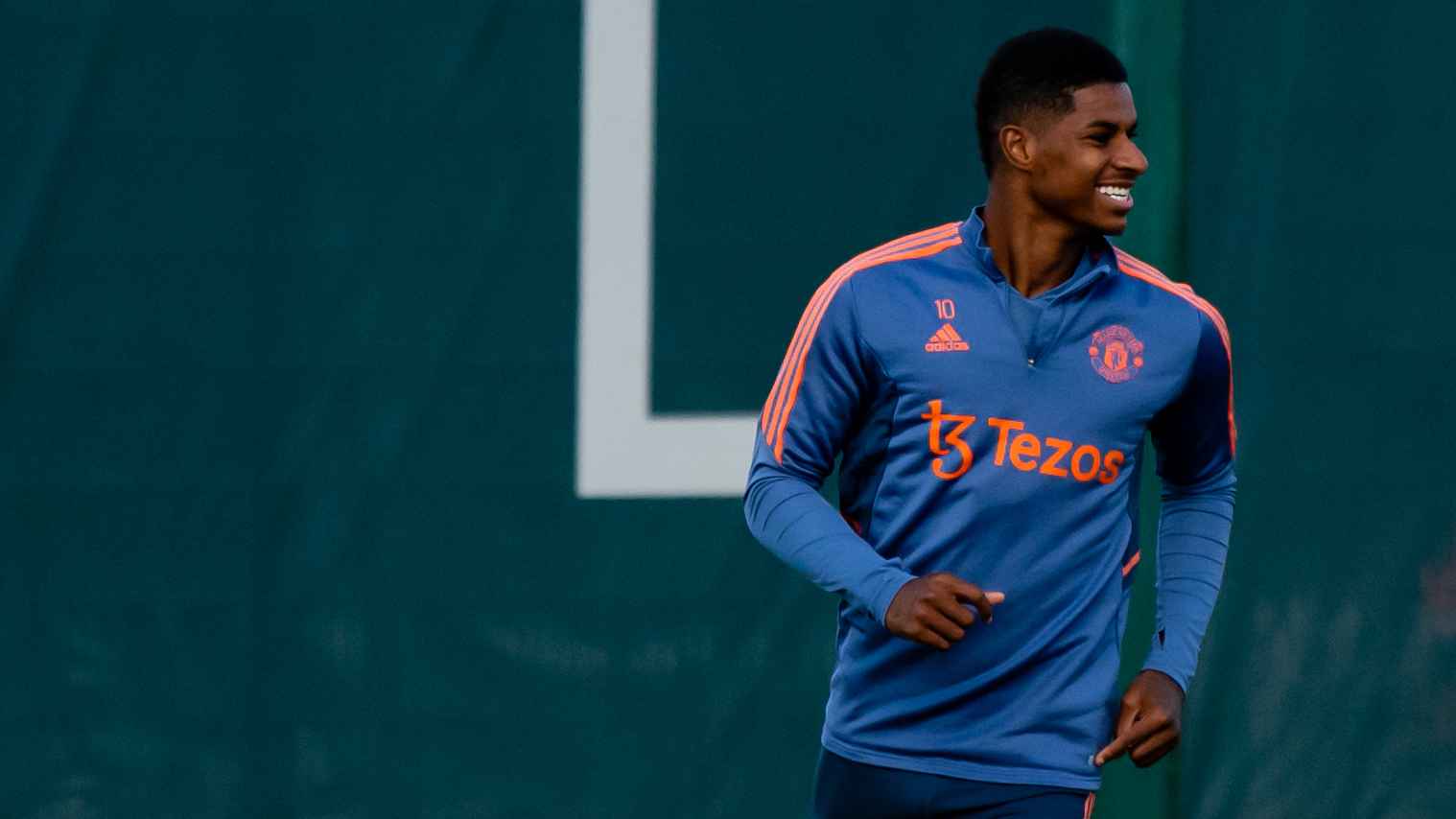 Erik ten Hag says he sees a happy Marcus Rashford at Man Utd ...