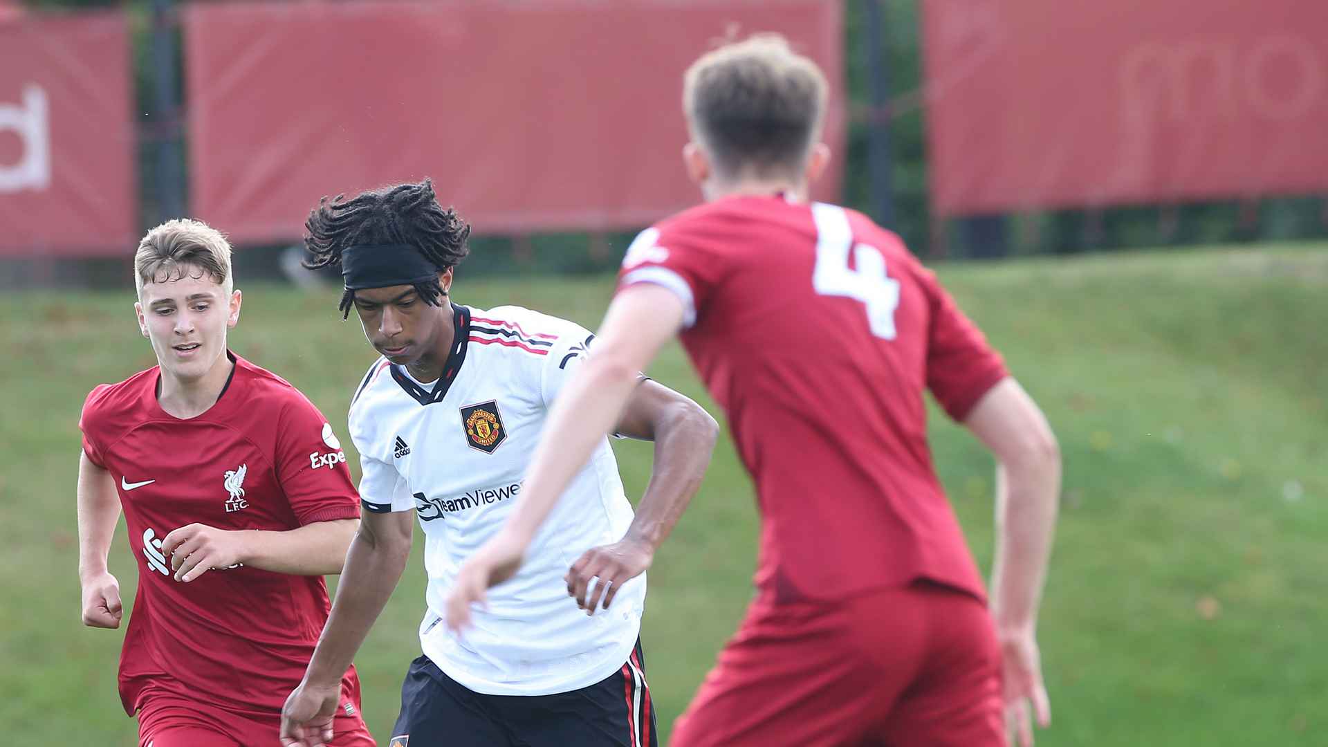 Liverpool Under 18s v Man Utd Under 18s short match highlights 27 ...