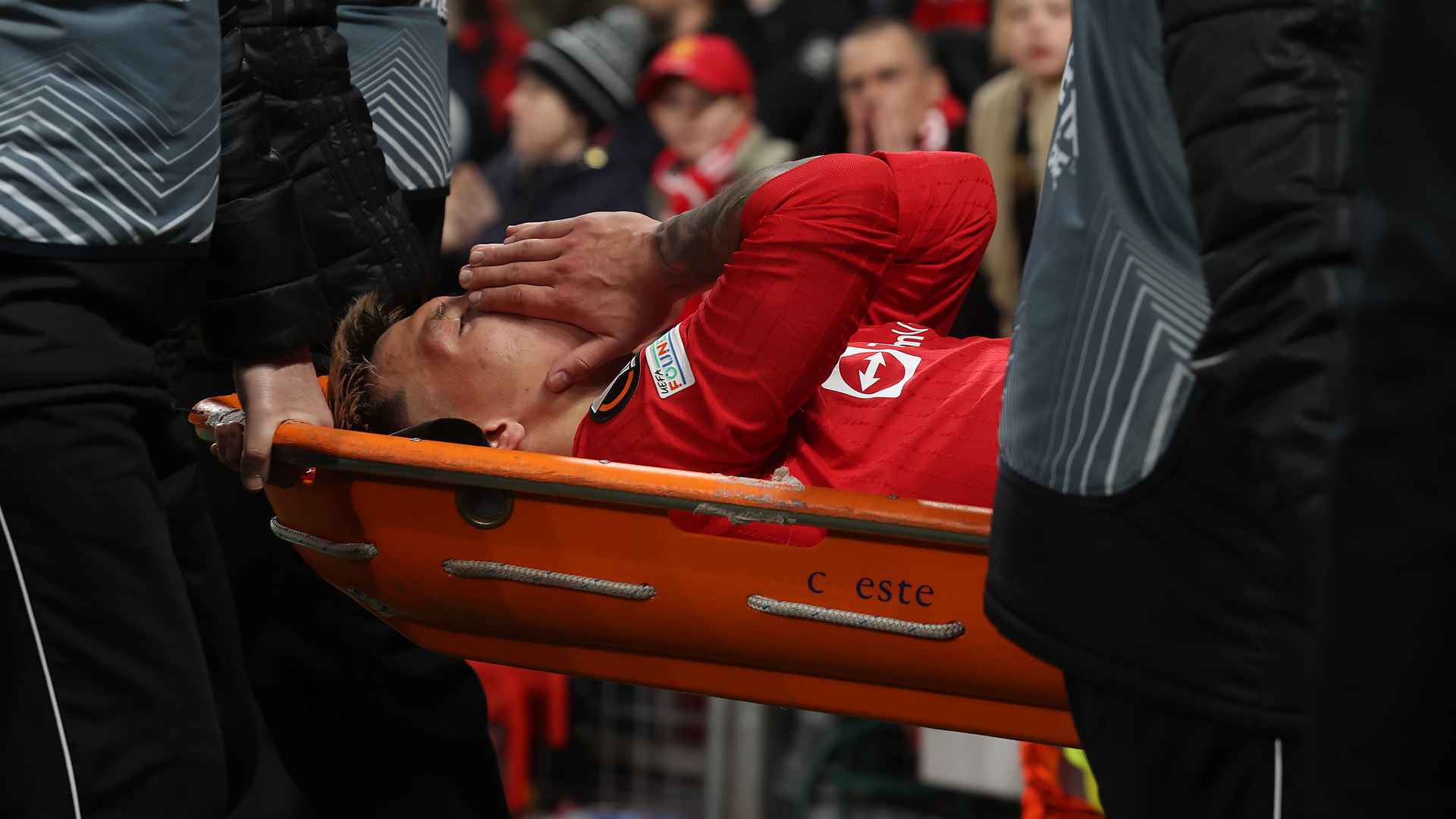 MUTV pundits Wes Brown and Dion Dublin react to Varane and Martinez ...