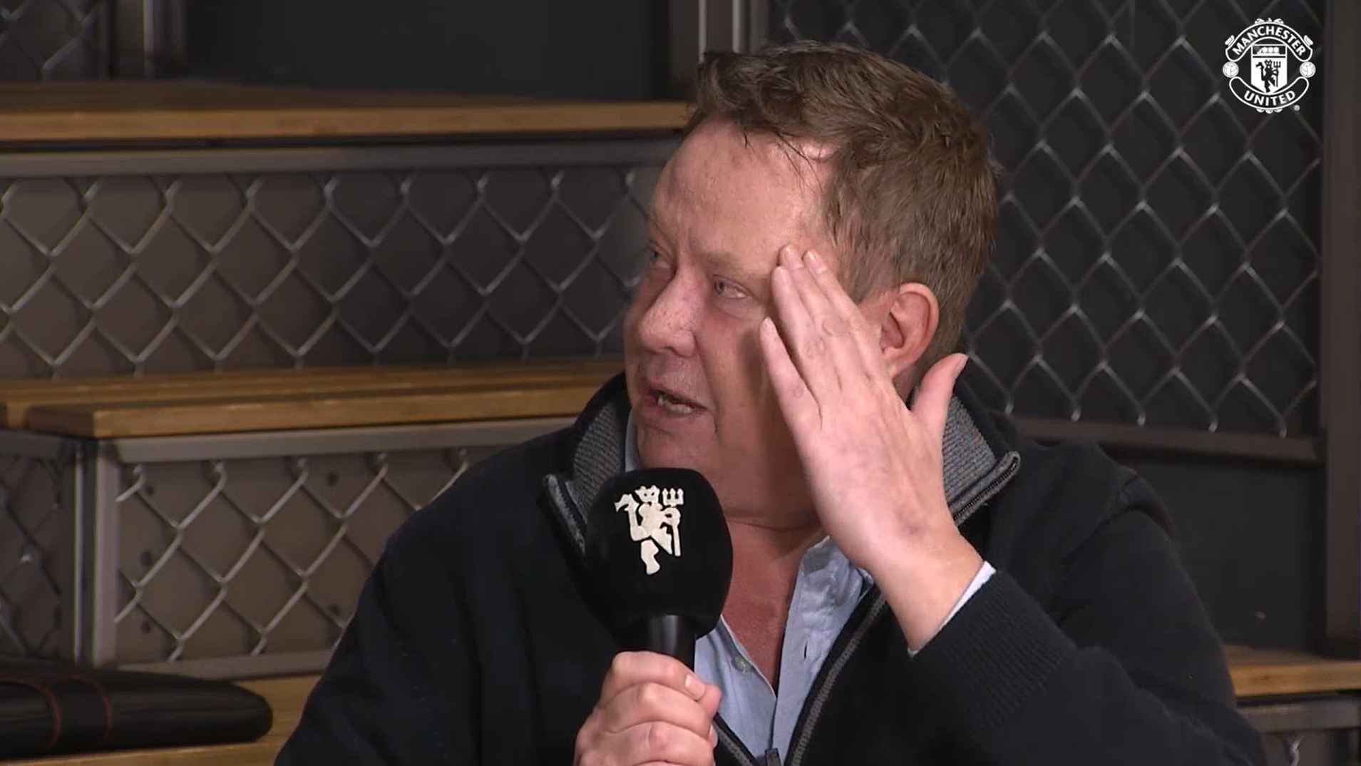 Remembering Sir Alex Ferguson's retirement | Manchester United