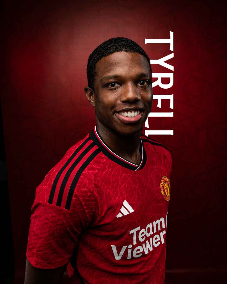 Manchester United 202415 Kit Wallpaper