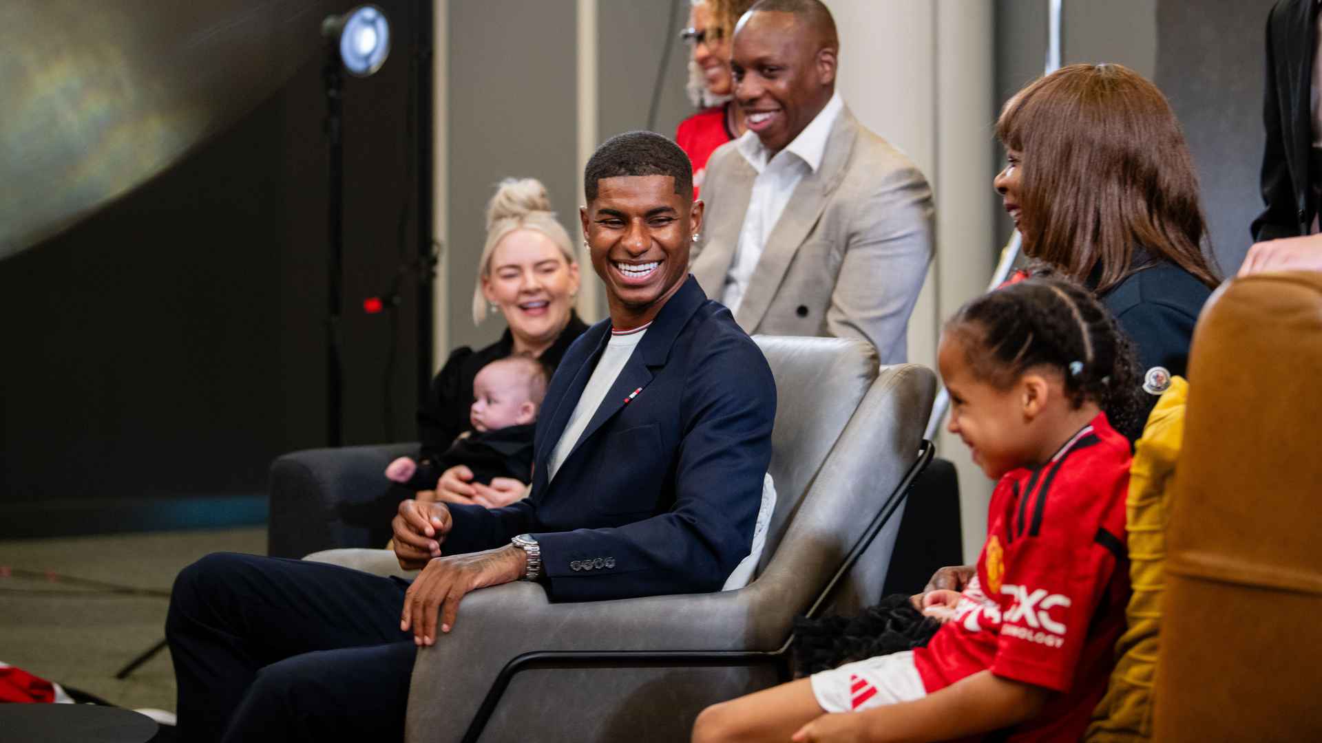 Behind the scenes from Marcus Rashford new Man Utd contract signing day ...