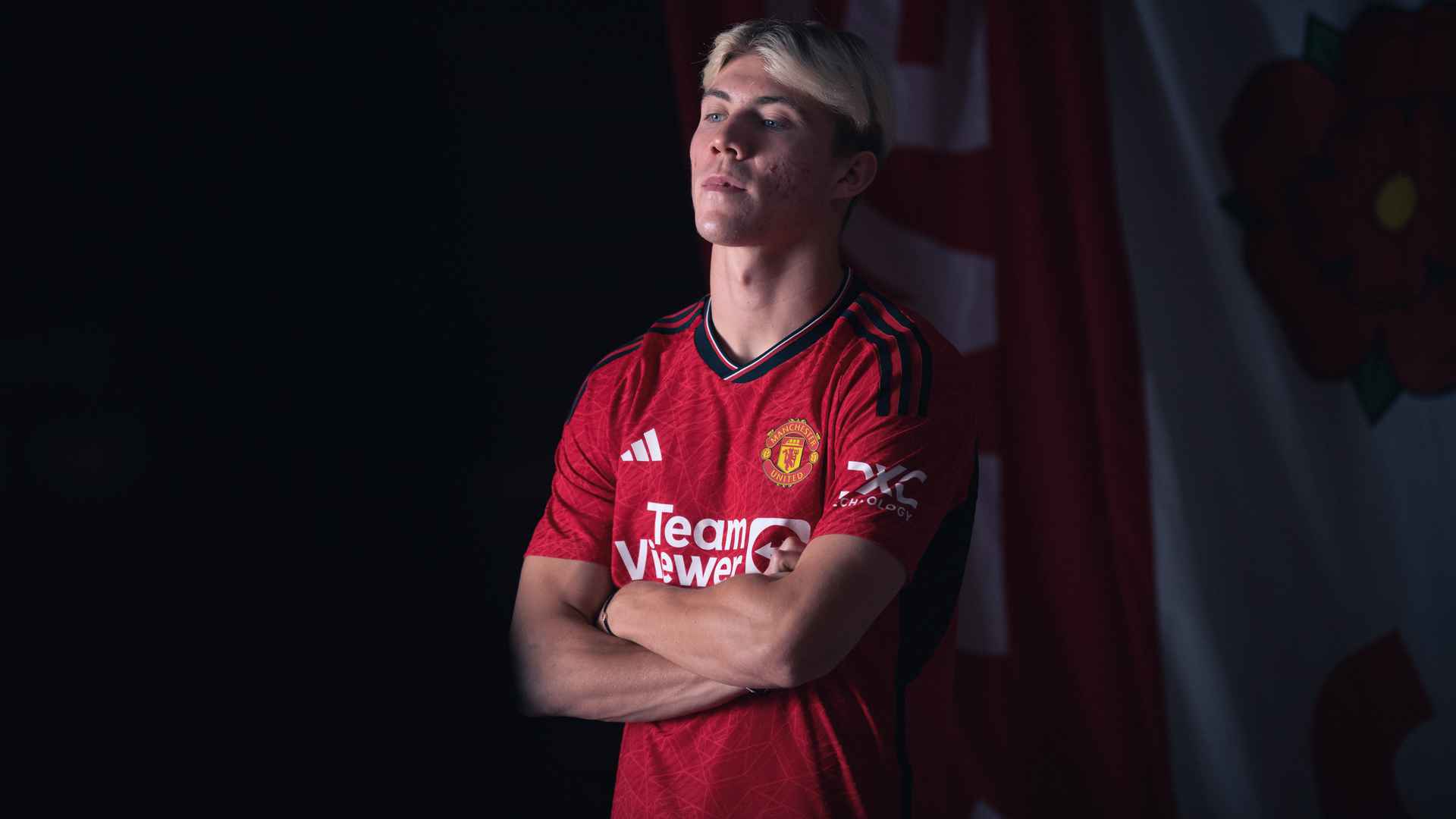 Hero film for Man Utd new signing Rasmus Hojland | Manchester United