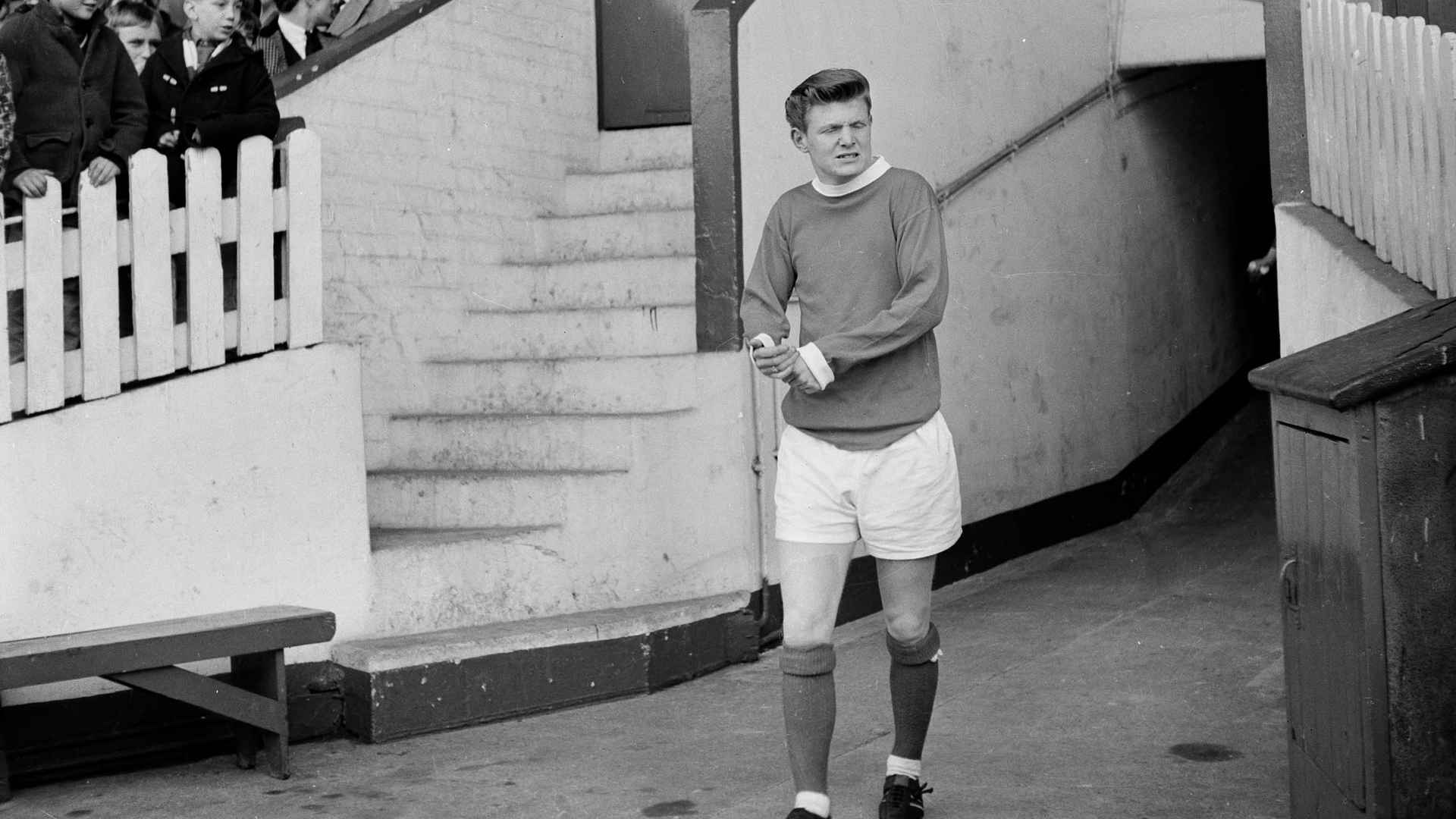Obituary of former Man Utd defender Bobby Noble | Manchester United