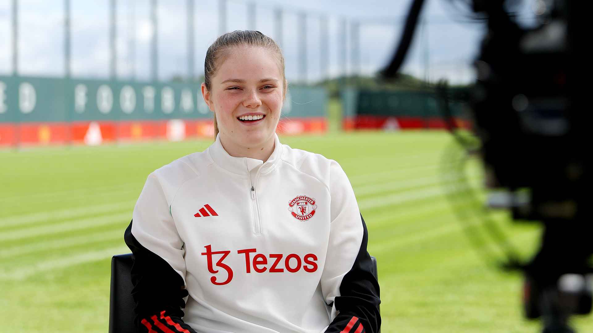 Interview with new Man Utd Women signing Emma Watson August 2023 ...