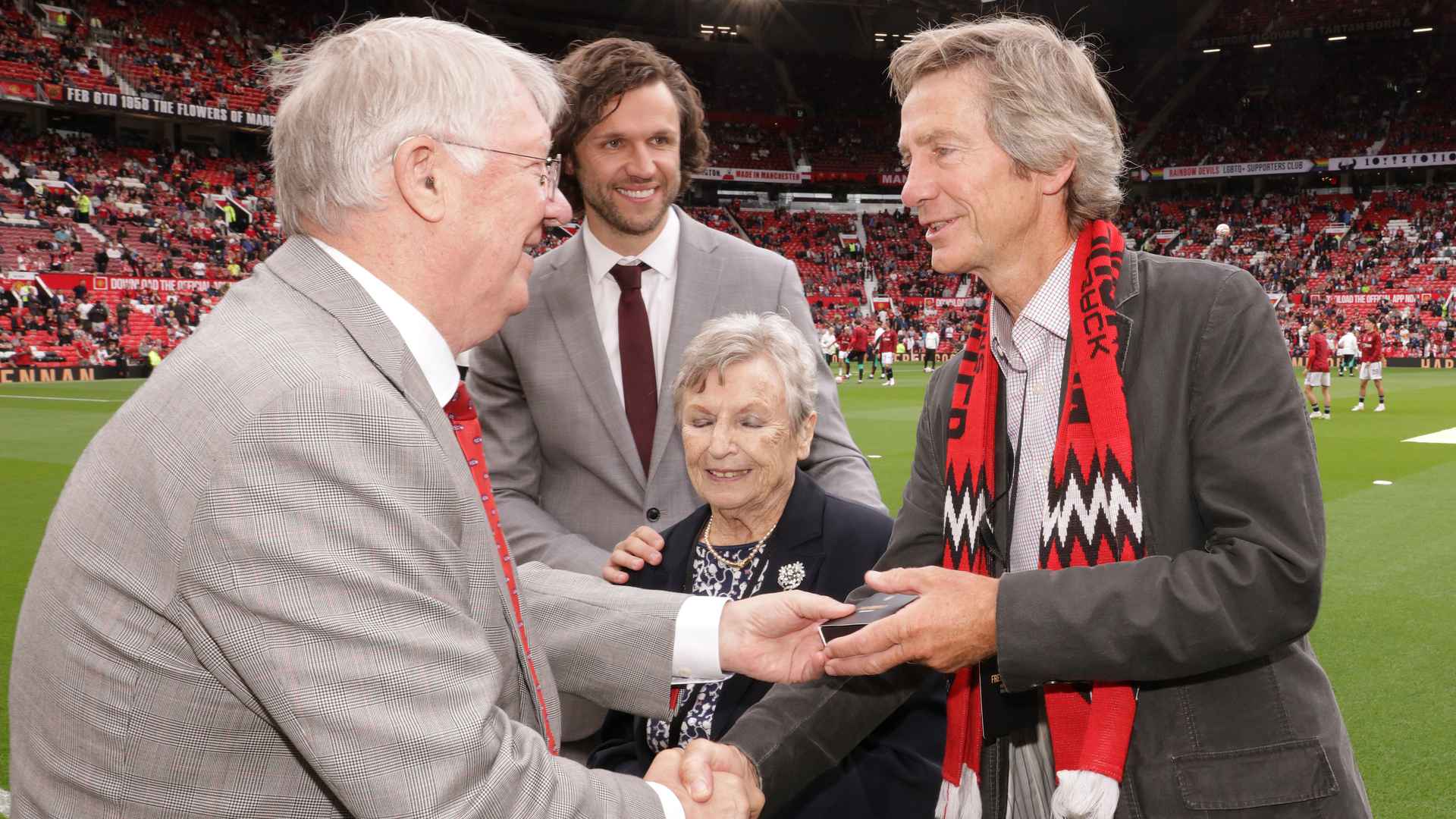 man utd presentation