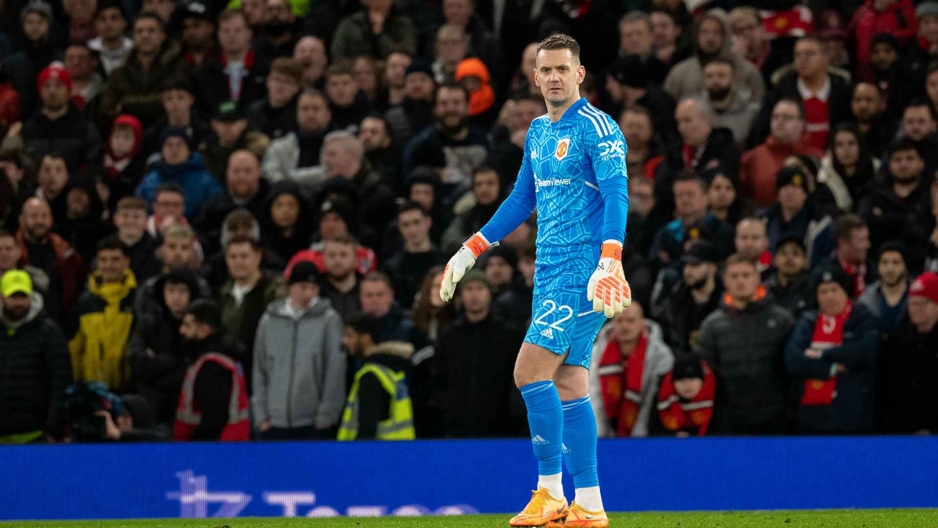 Tom Heaton discusses fire and bite of Man Utd v Leeds Premier League ...