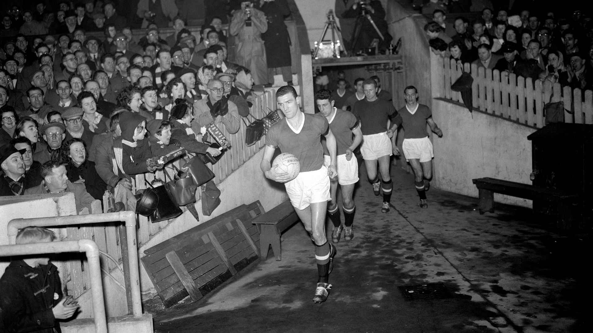 Old Trafford Greatest Games: Sheff Wed 1958 | Manchester United