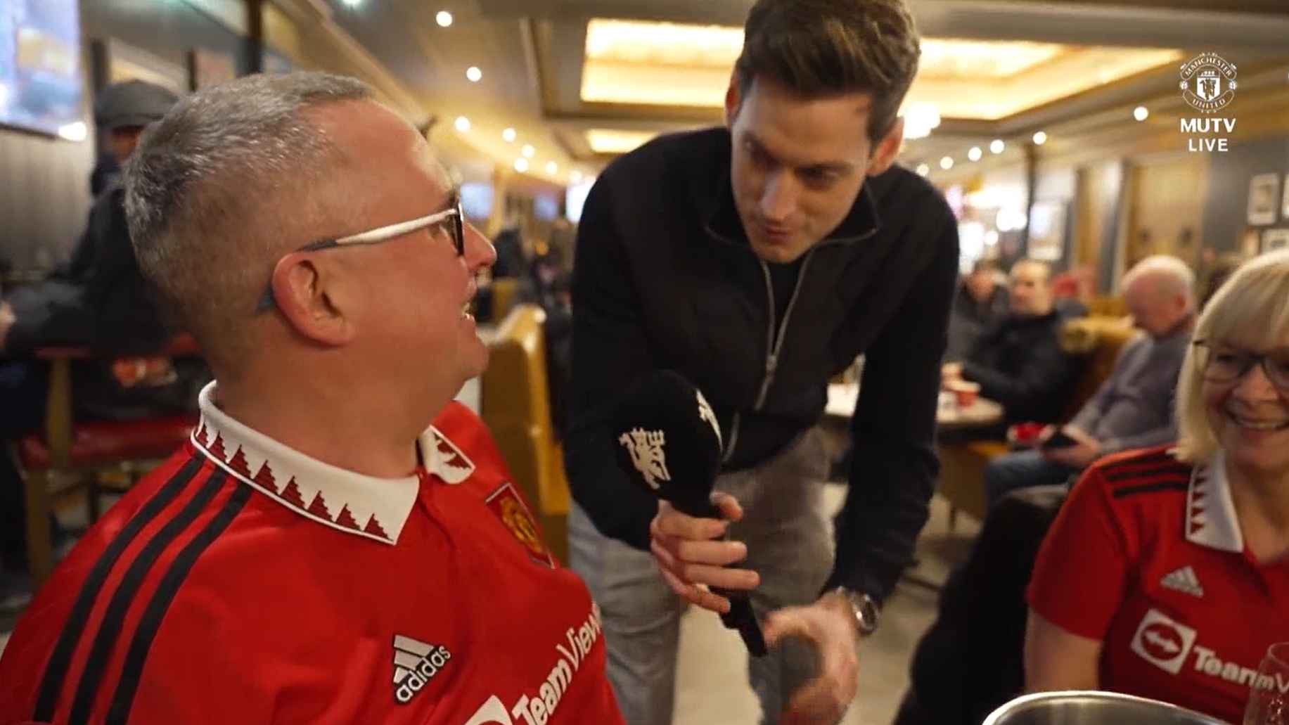 Fans react to Man Utd 2 Barcelona 1 on MUTV | Manchester United