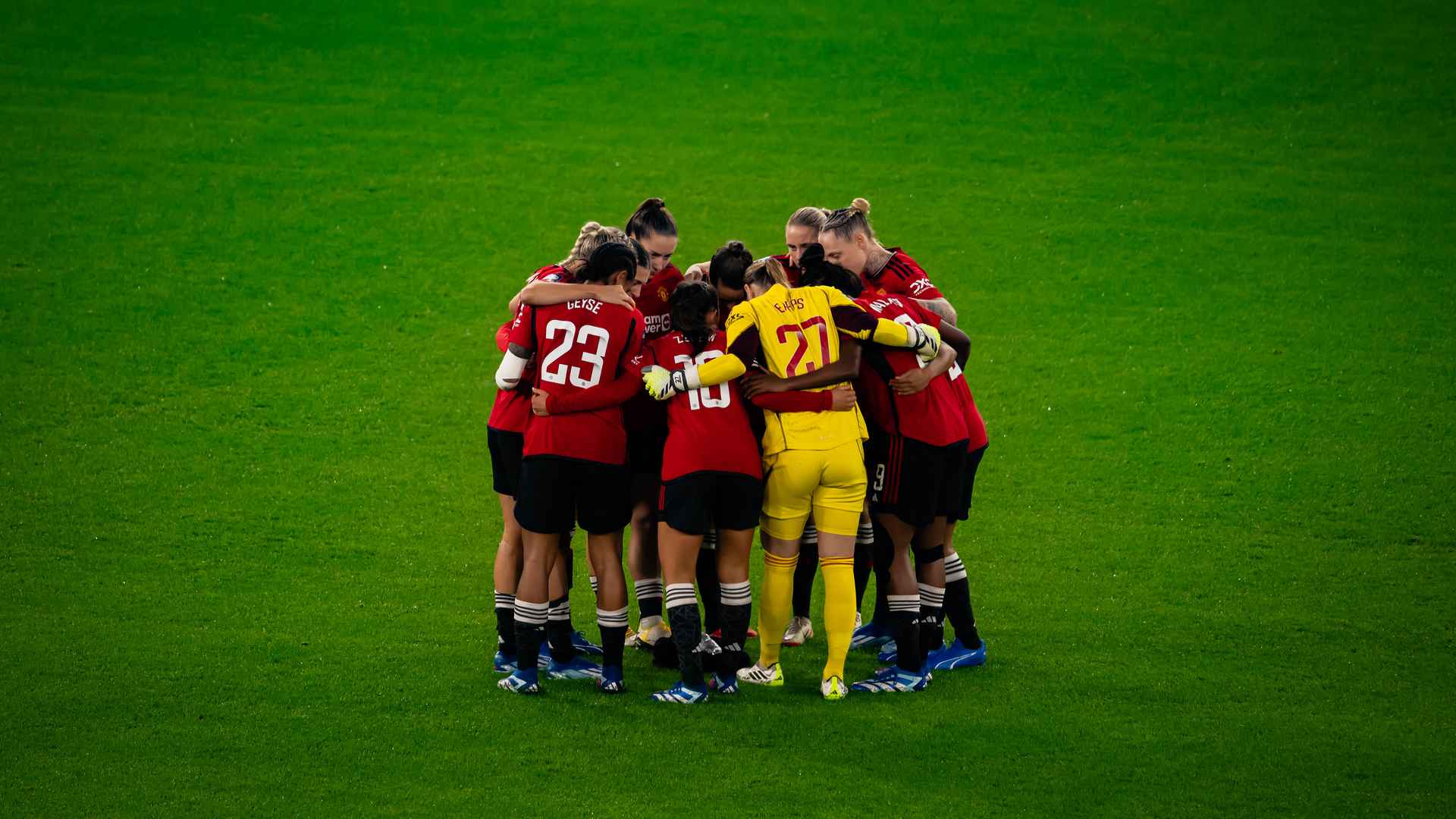 Man Utd Women duo Mary Earps and Ella Toone nominated for FIFPro Women's World XI of 2023 ...