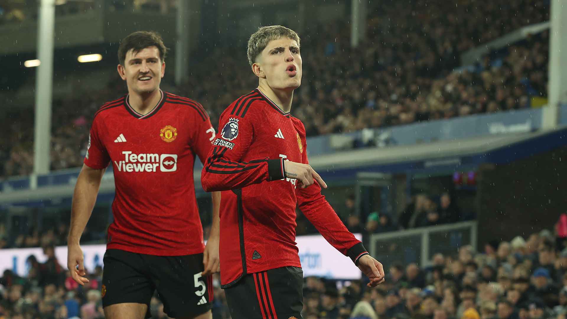 Alejandro Garnacho Premier League Goal of the Month v Everton video ...